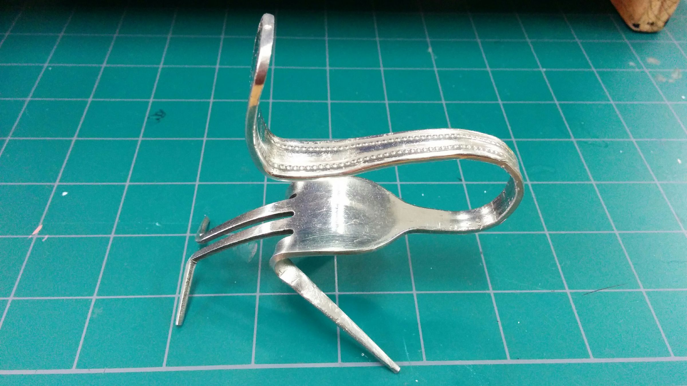 Center of Gravity 'Fork Dragon' : 5 Steps (with Pictures) - Instructables