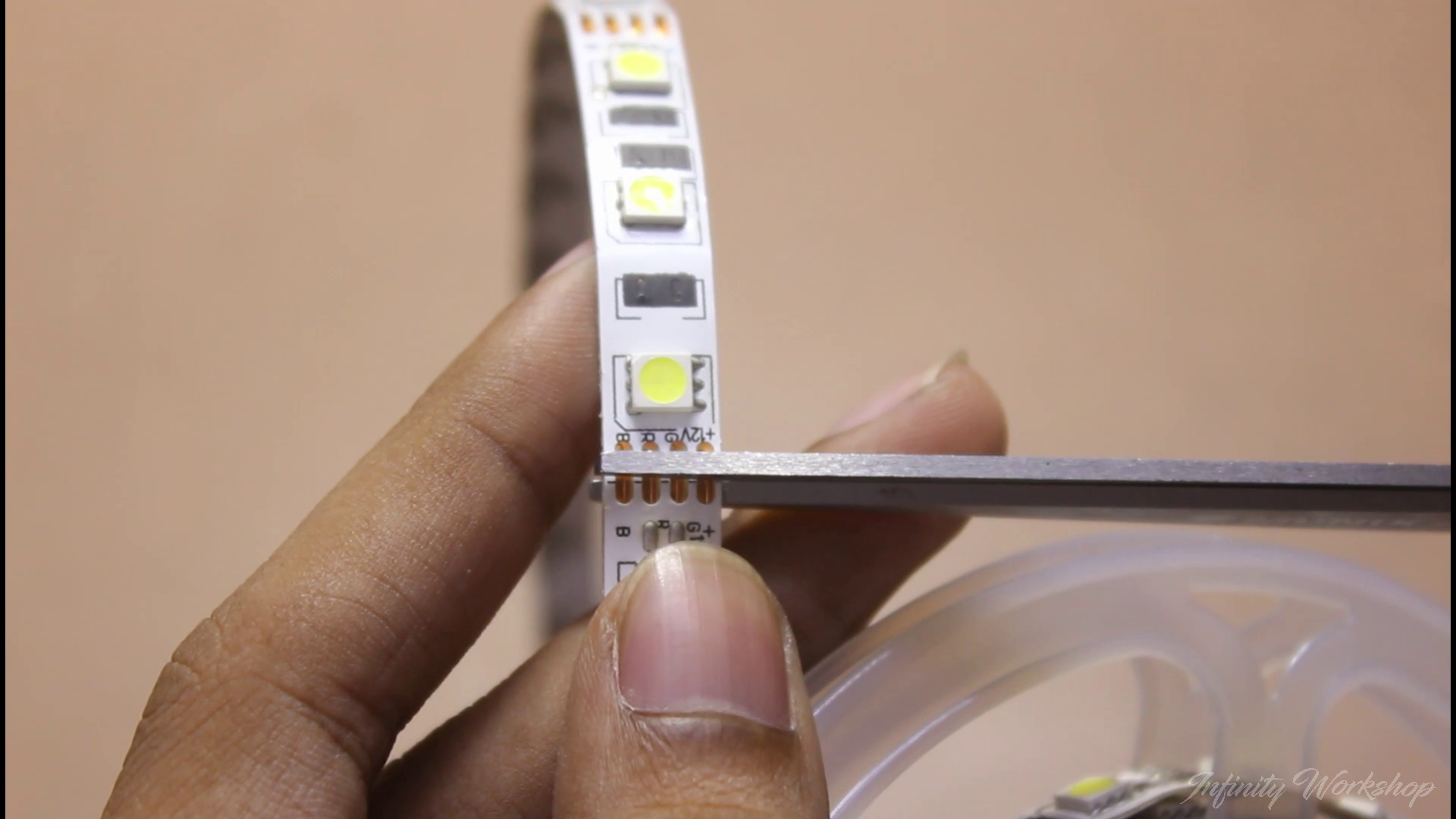 DIY A3 LightBox With Electronic Controllers : 15 Steps (with Pictures) - Instructables