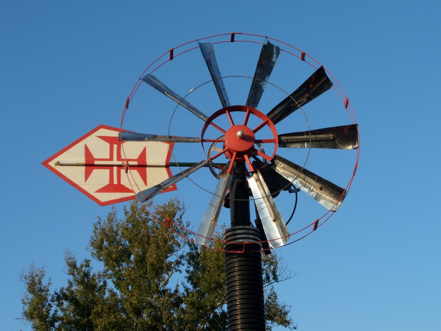 Wind Generator With Car Alternator : 3 Steps - Instructables