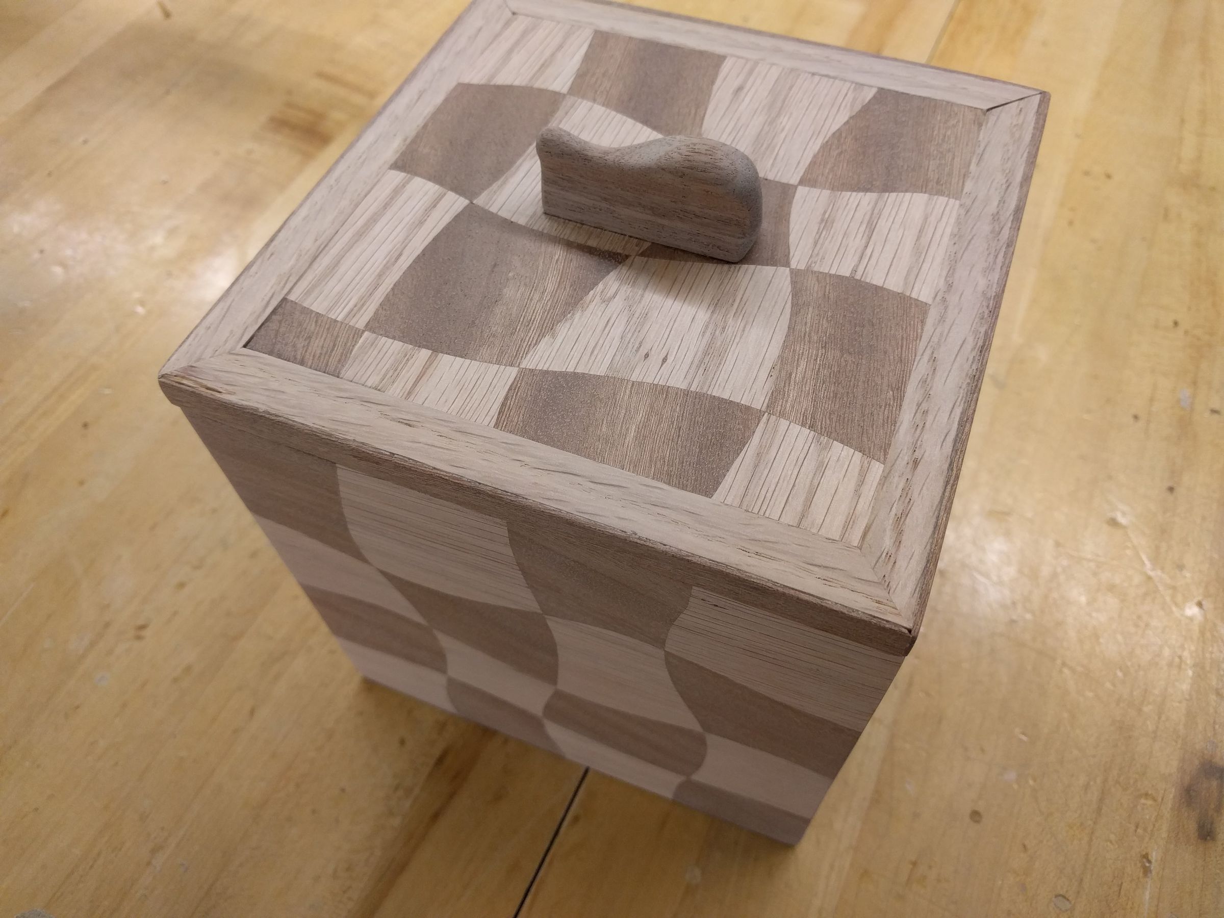 Build a Warped Box! : 12 Steps (with Pictures) - Instructables