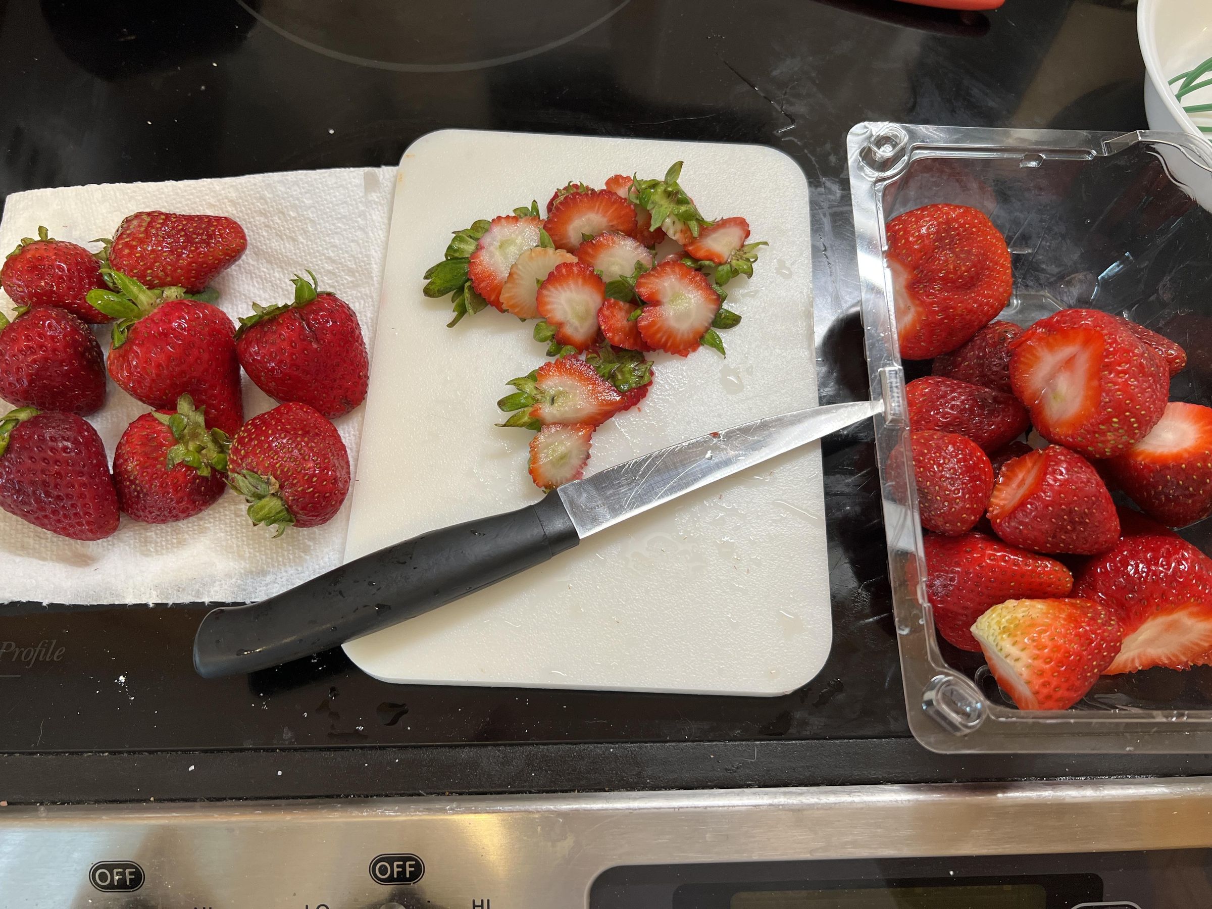 Creamy-Good Strawberry Gelato : 11 Steps (with Pictures) - Instructables