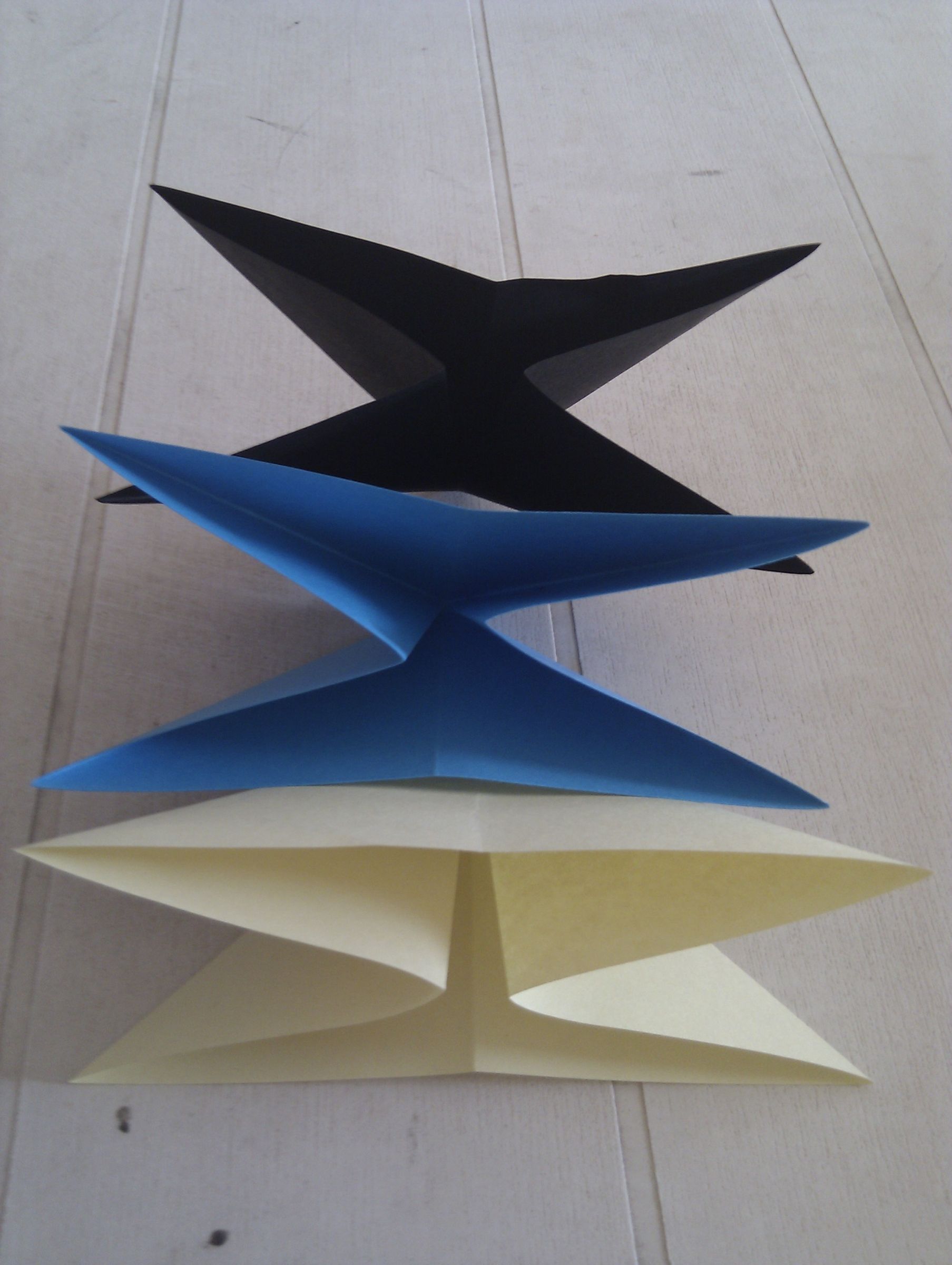 ORIGAMI 3 WAY SORTER OR SIGNATURE : 6 Steps (with Pictures) - Instructables