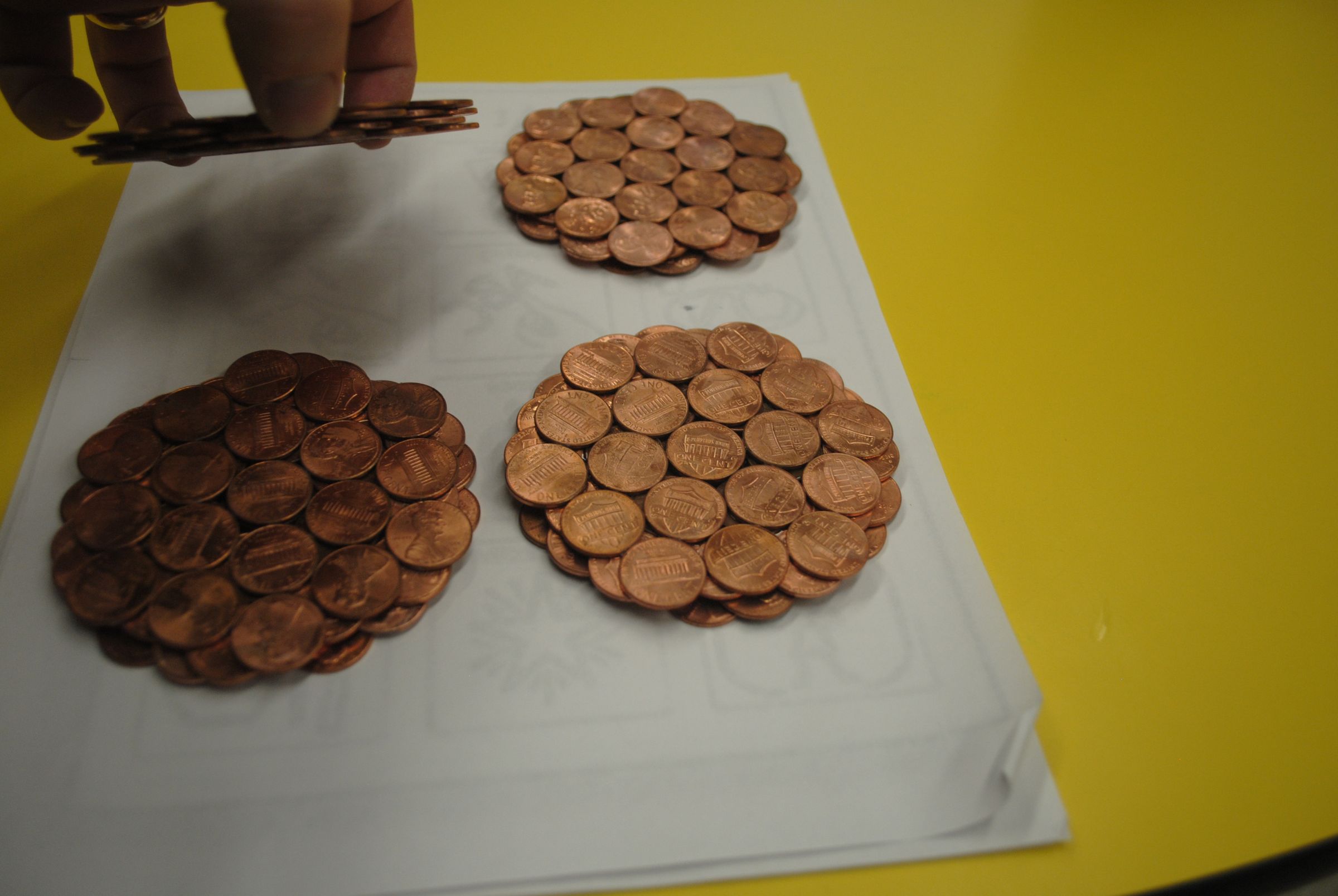 Penny Spiral Coaster : 4 Steps (with Pictures) - Instructables