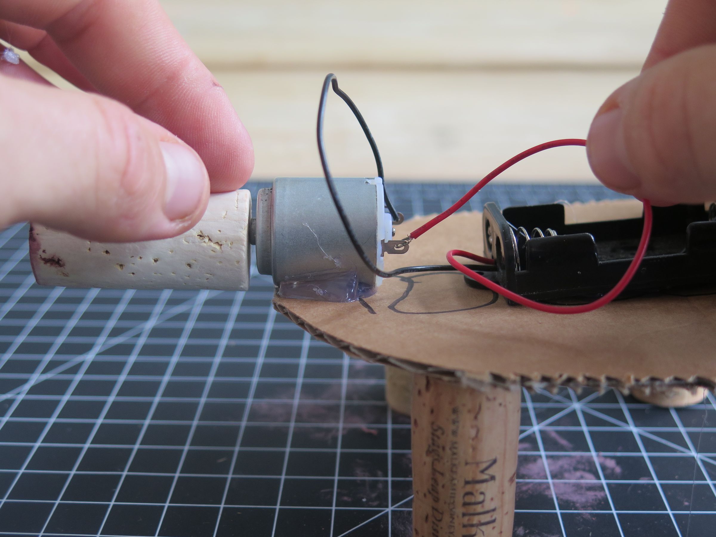 Wobble Bot! : 5 Steps - Instructables