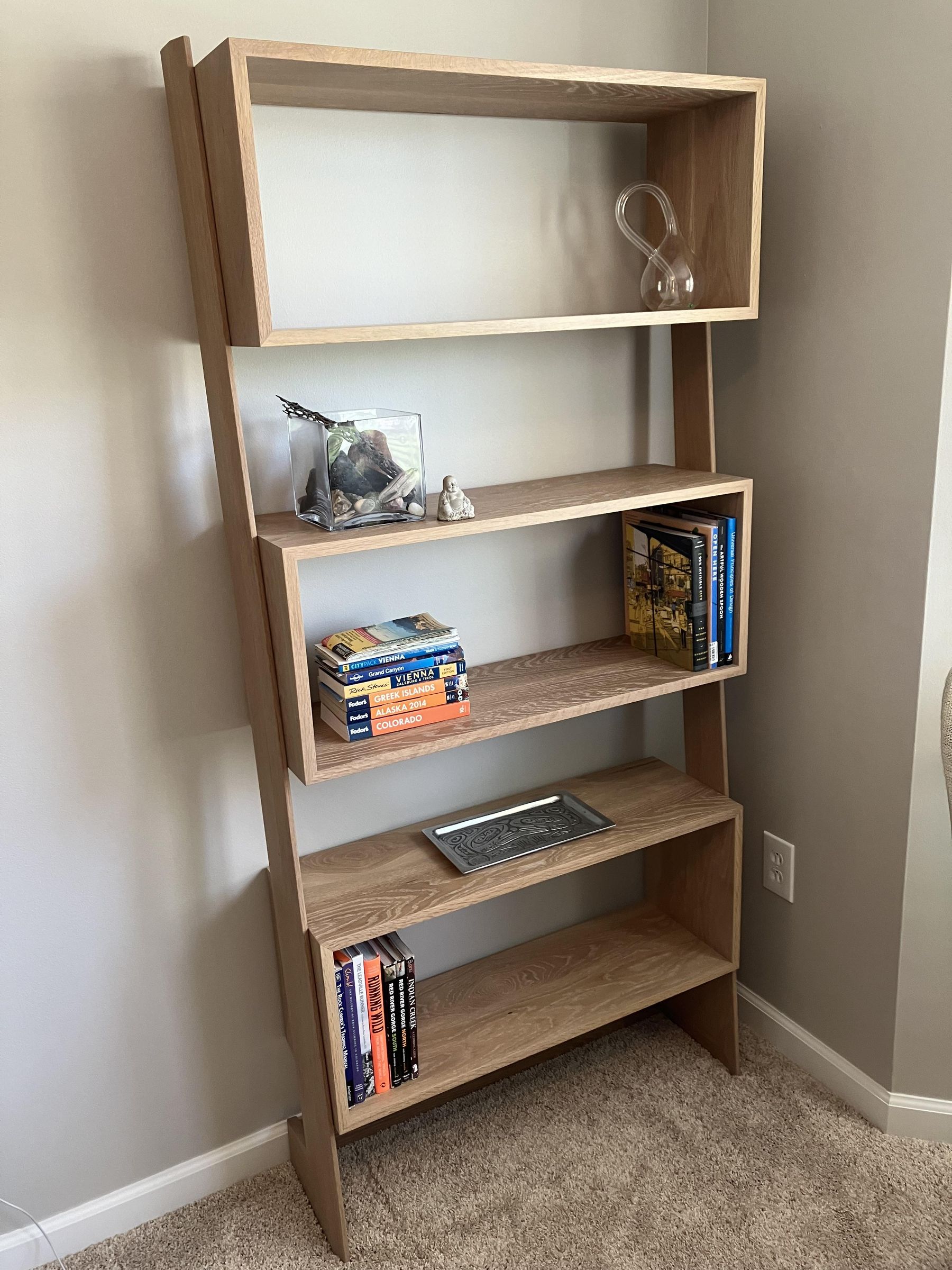 Modern Bookcase : 5 Steps (with Pictures) - Instructables
