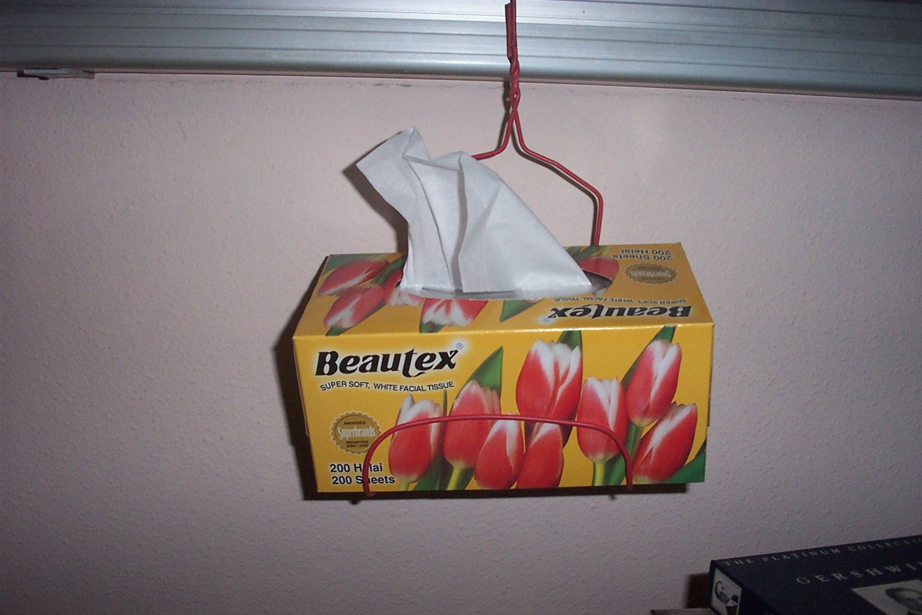 Tissue Box Hanger : 5 Steps - Instructables