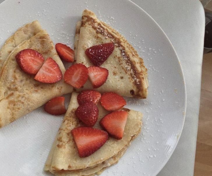Easy Guide on How to Make Yummy Crepes : 5 Steps (with Pictures) - Instructables