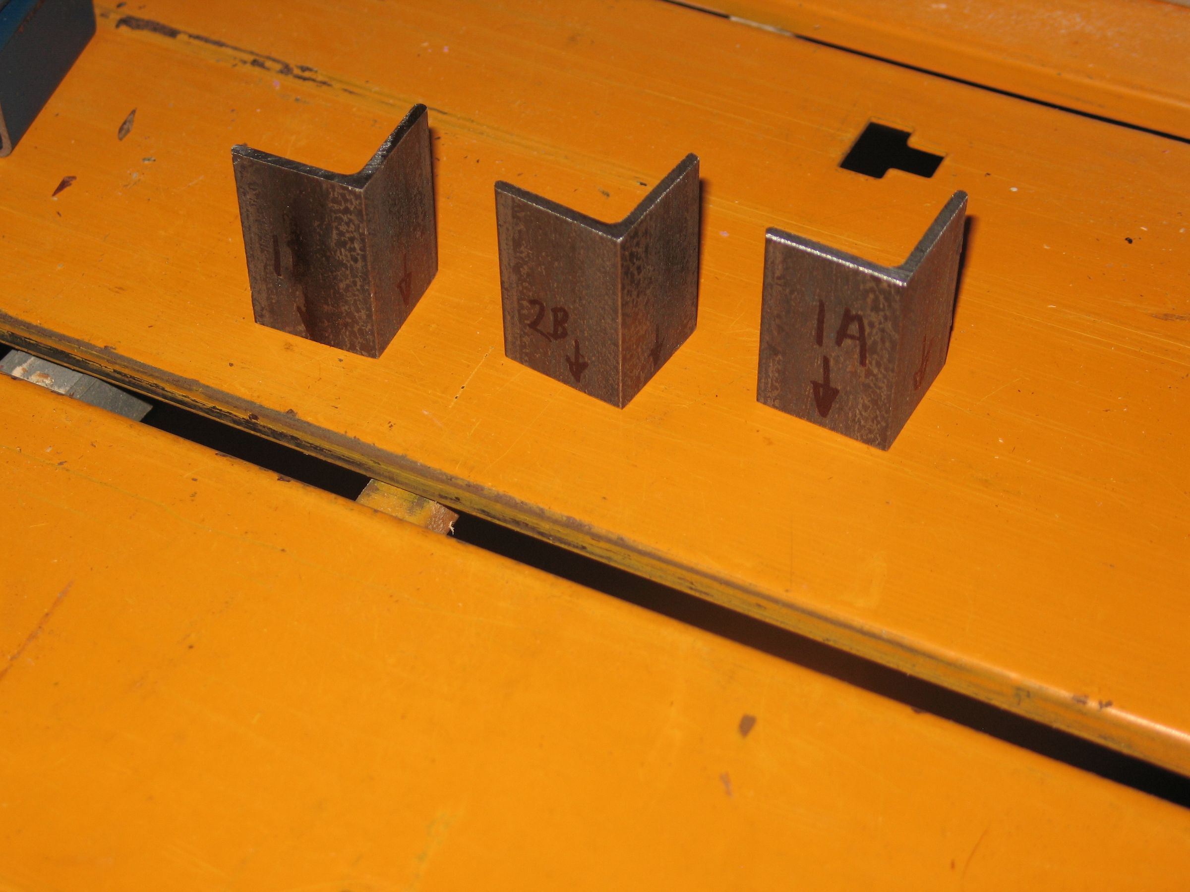 Sharpening Jig for Turning Chisels : 8 Steps (with Pictures ...