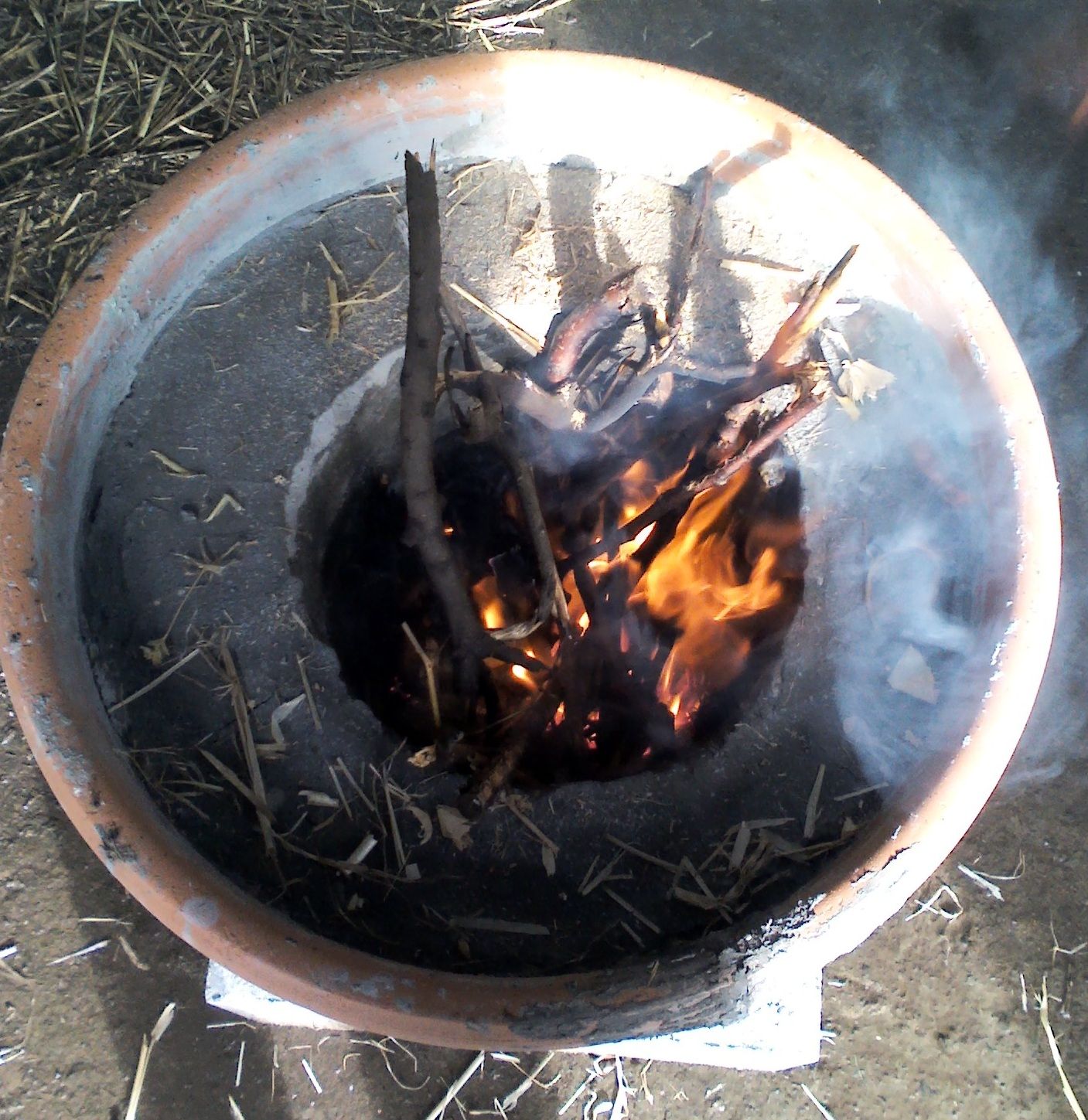 Flowerpot Furnace - a Home Foundry : 3 Steps - Instructables