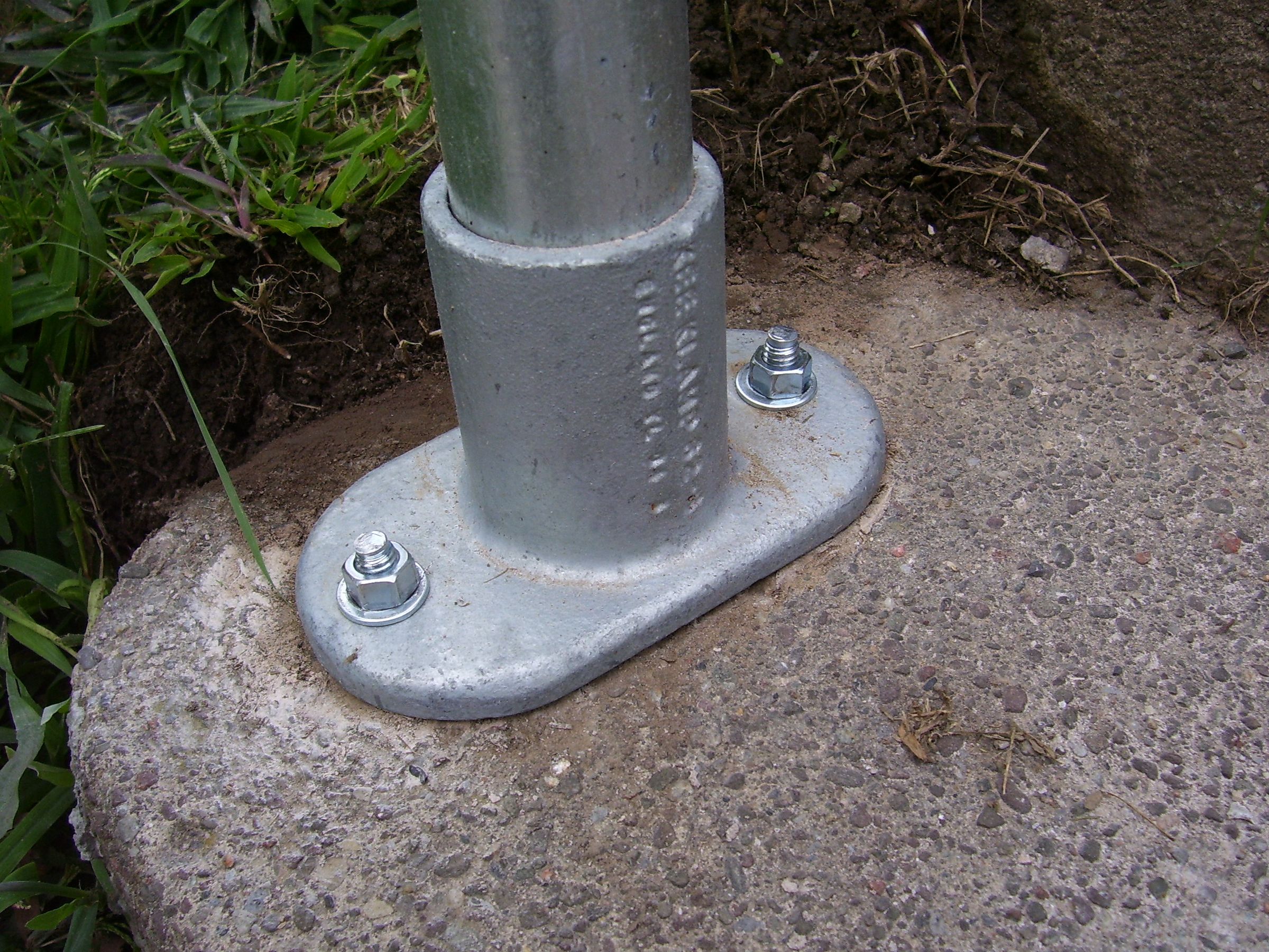How to Build a Simple Handrail : 7 Steps (with Pictures) - Instructables