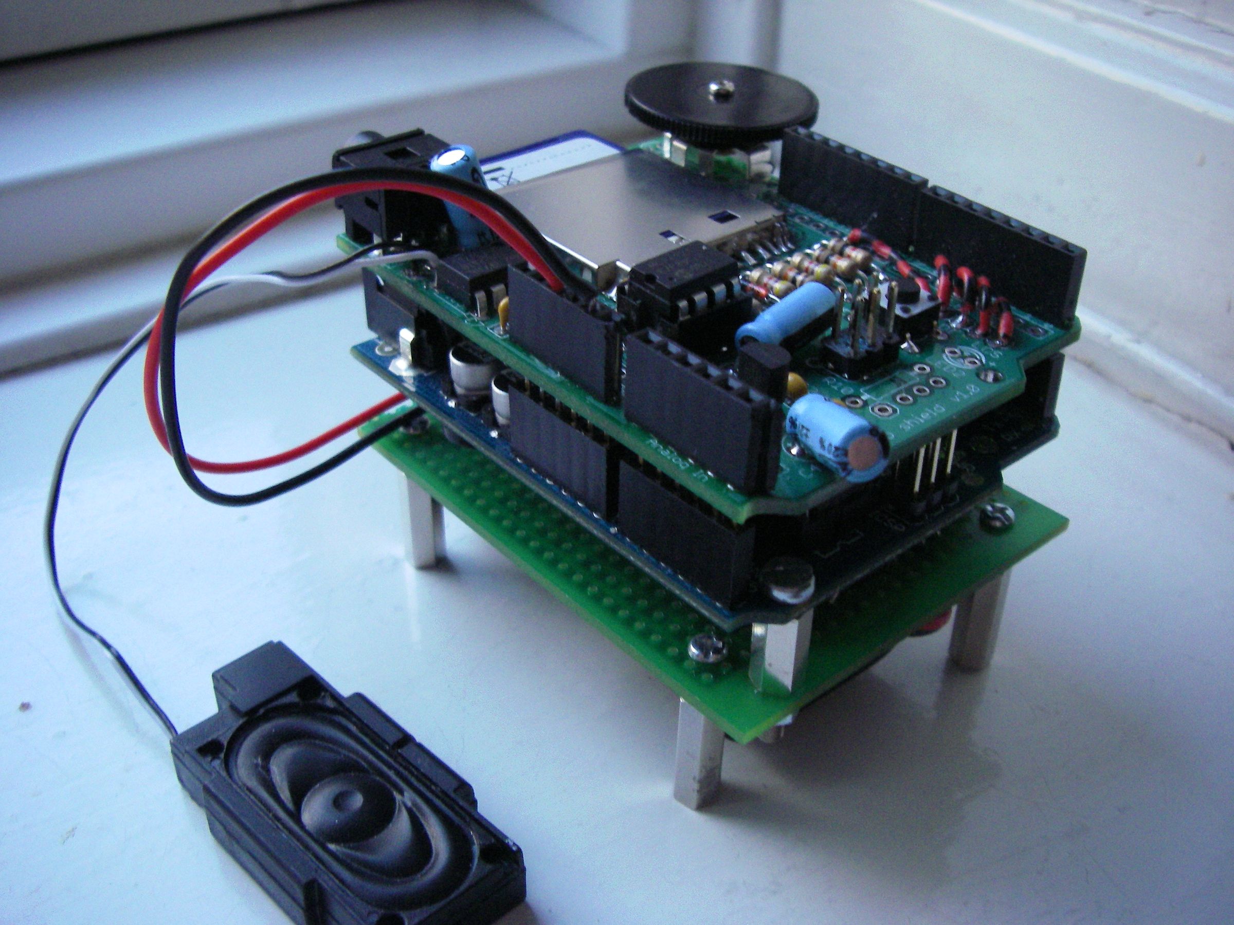 The Arduino AA Undershield : 6 Steps - Instructables