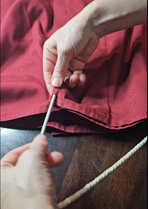 Easy DIY Cloak From a Bedsheet : 10 Steps (with Pictures) - Instructables