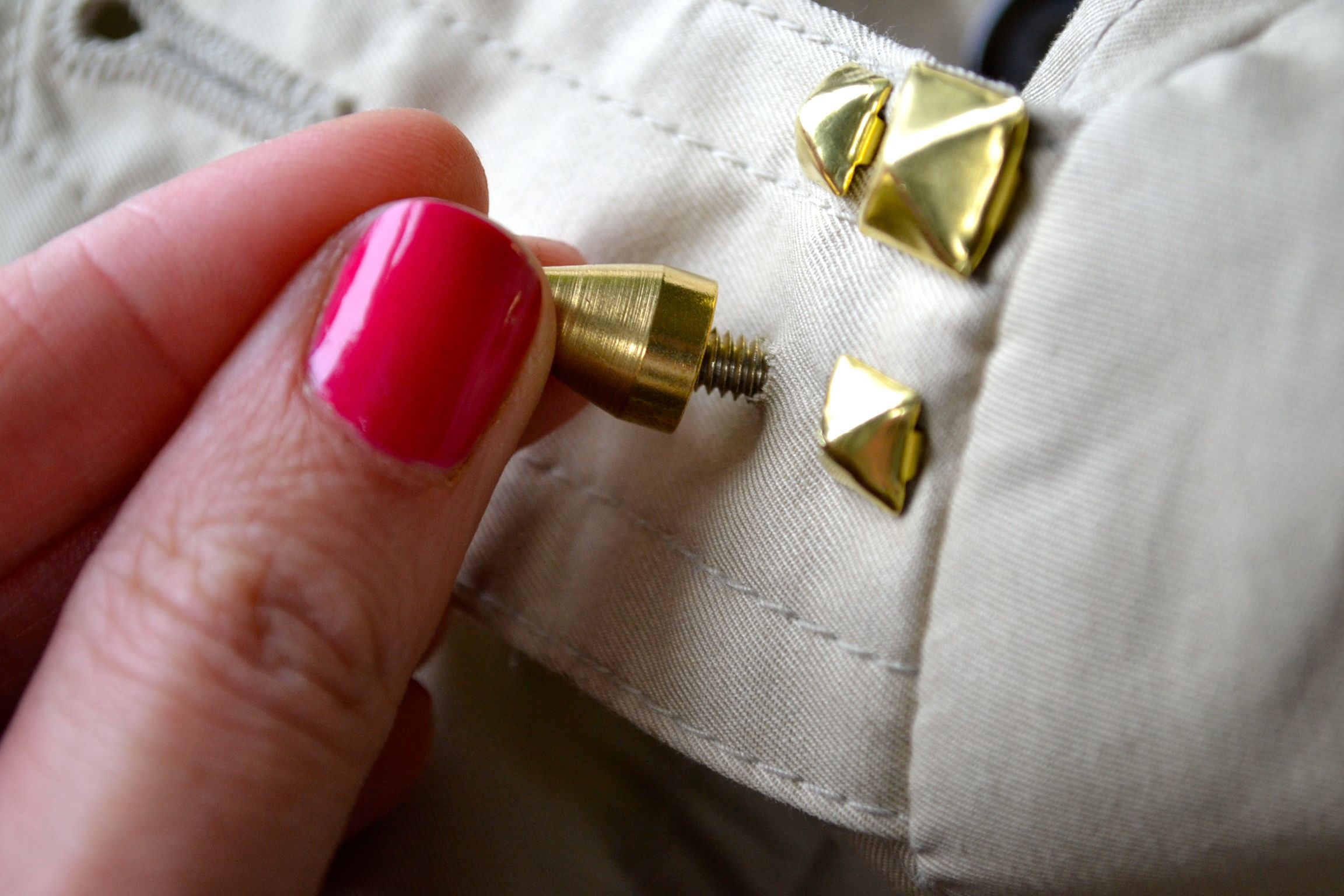 DIY Studded Trench Coat : 4 Steps (with Pictures) - Instructables