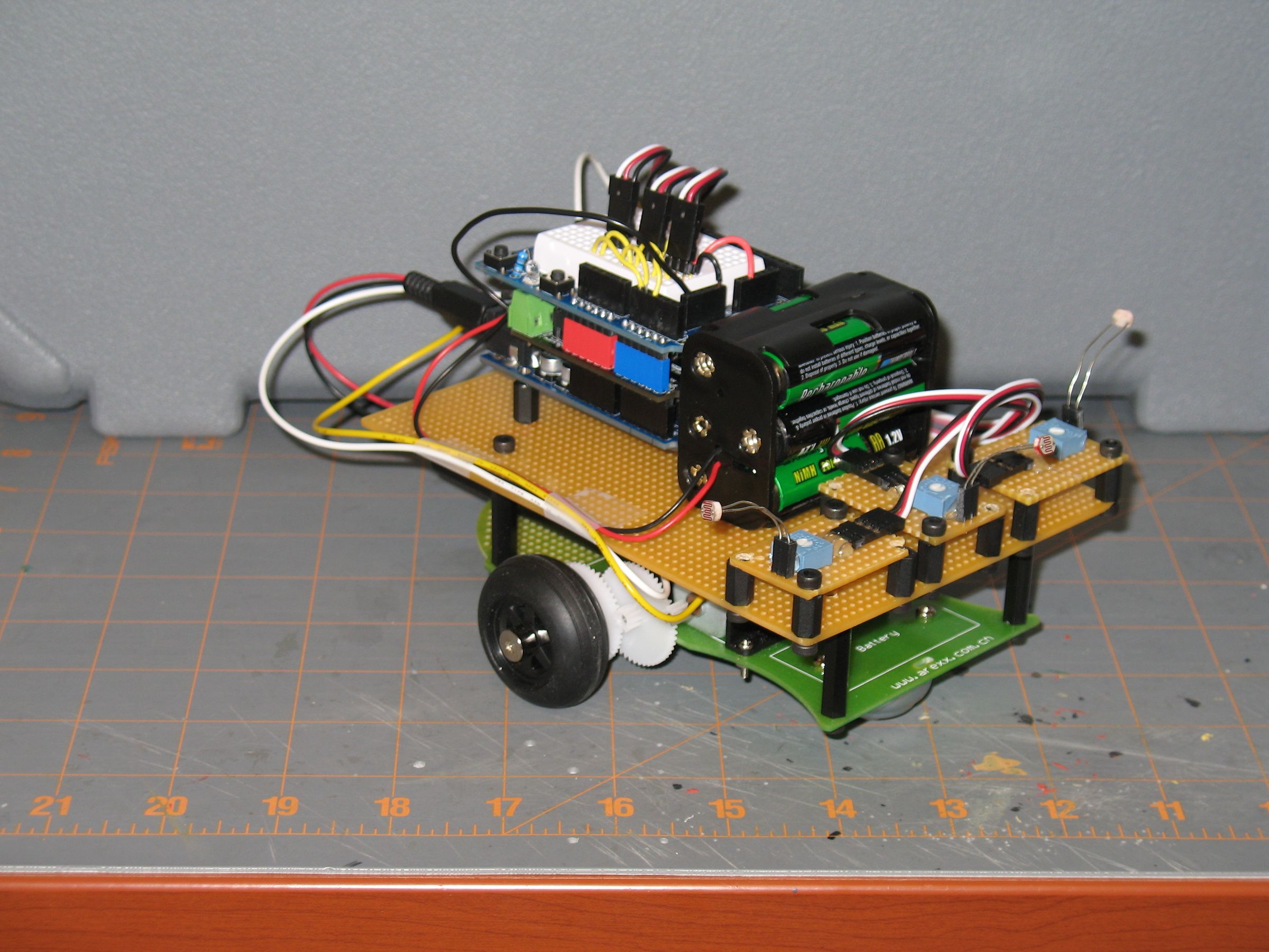 Arduino Light Following Robot : 6 Steps (with Pictures) - Instructables