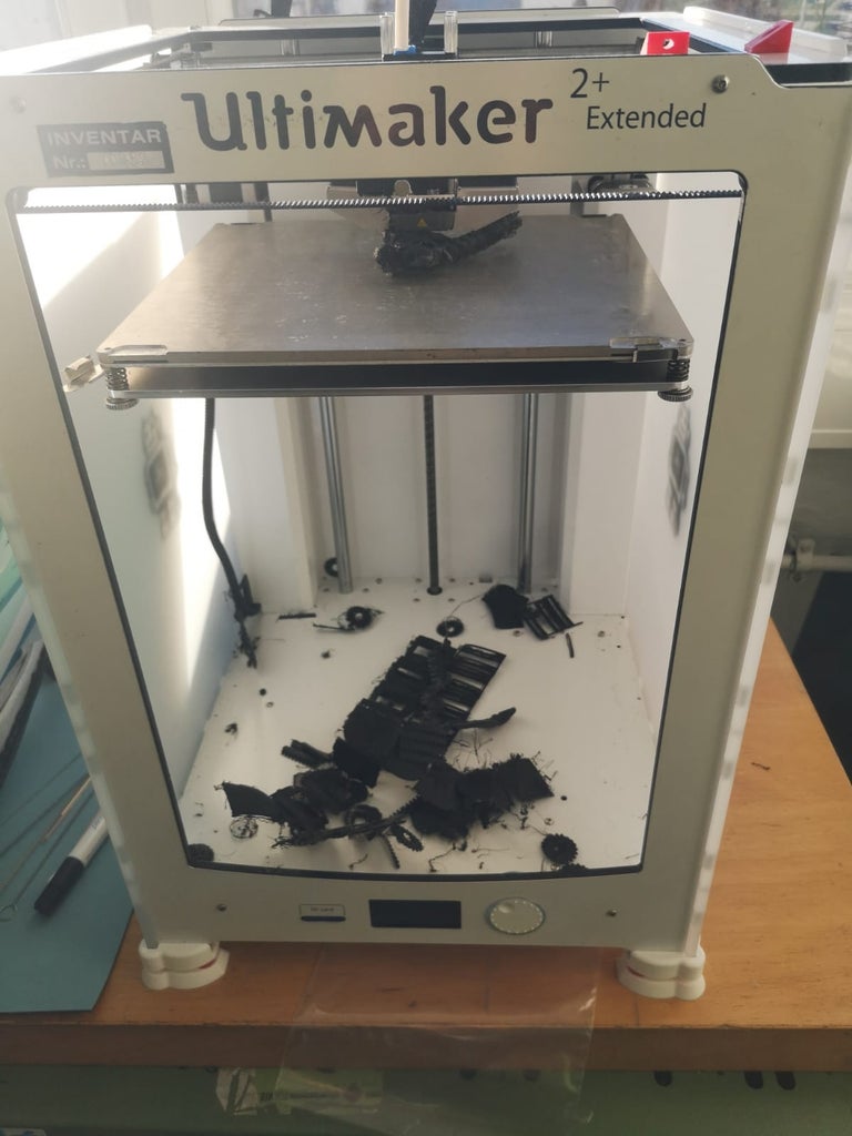 Word Clock Controlled By 114 Servos 14 Steps With Pictures