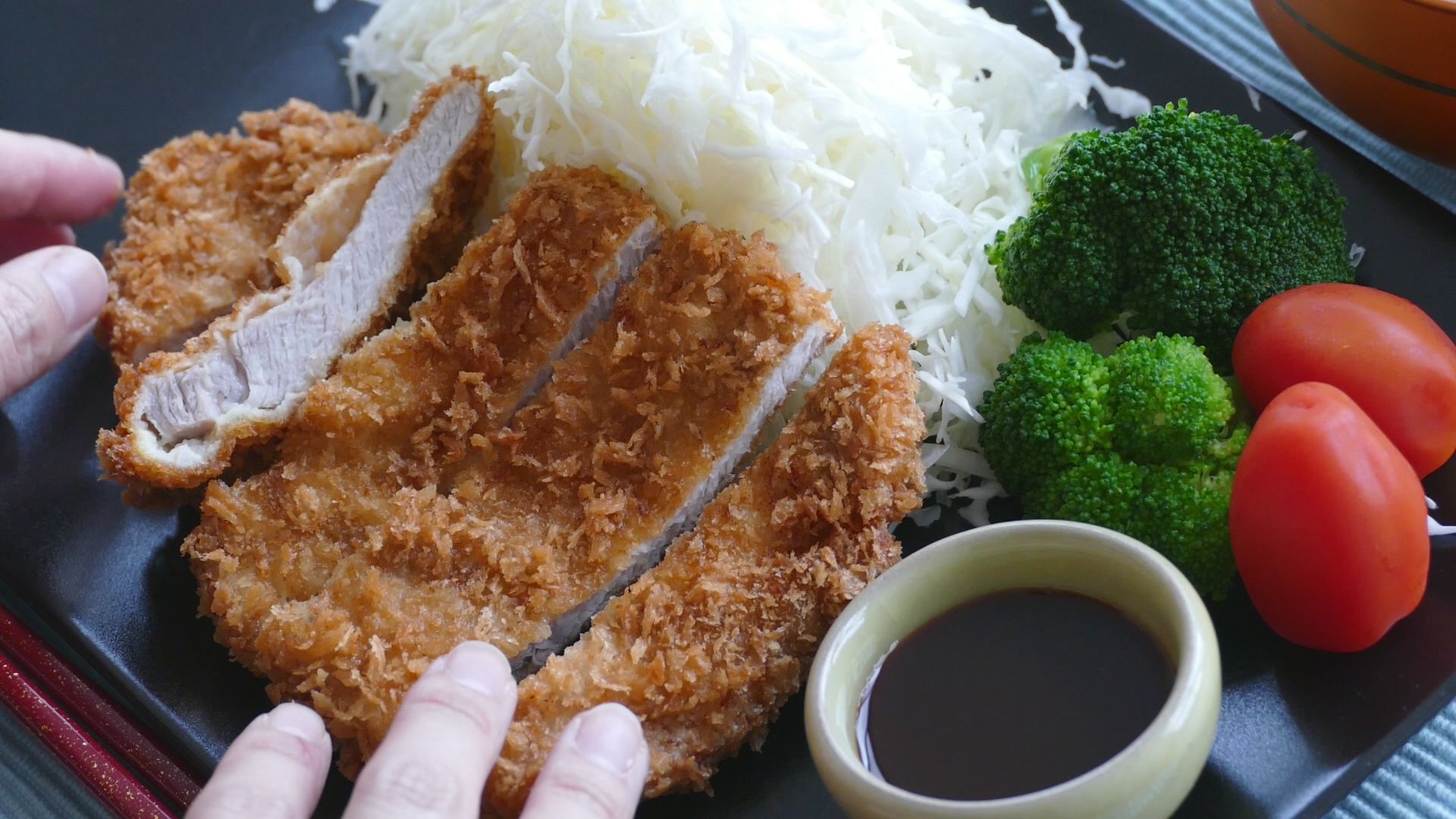 Tonkatsu / Japanese Style Crunchy Pork Cutlet : 6 Steps (with Pictures ...