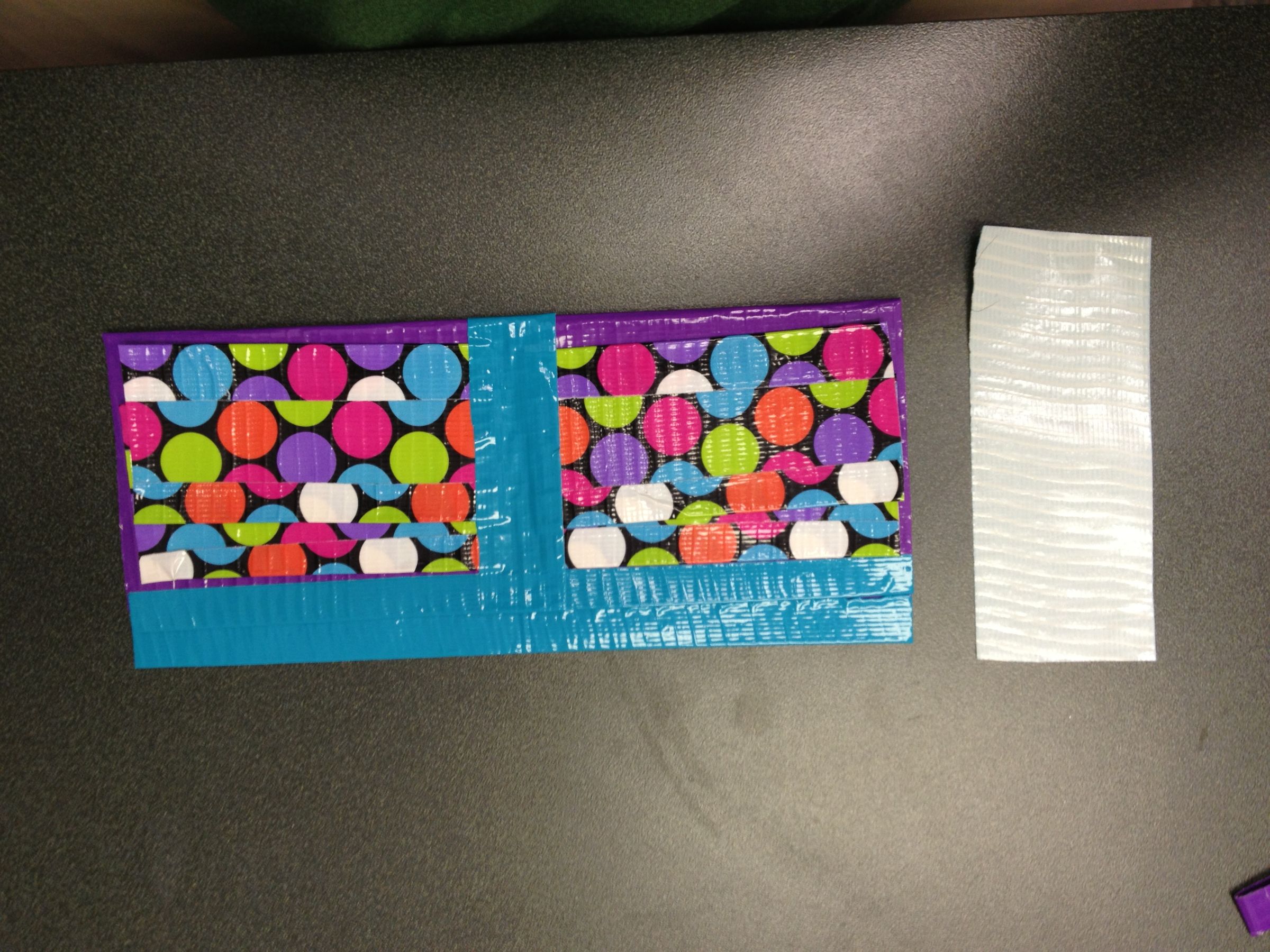 Easy Duct Tape Wallet : 8 Steps - Instructables