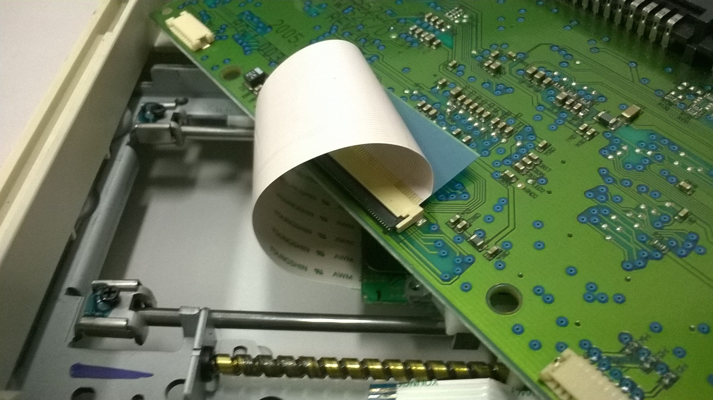 Disassembling a CD/DVD Reader and Reusing Its Parts : 12 Steps (with ...