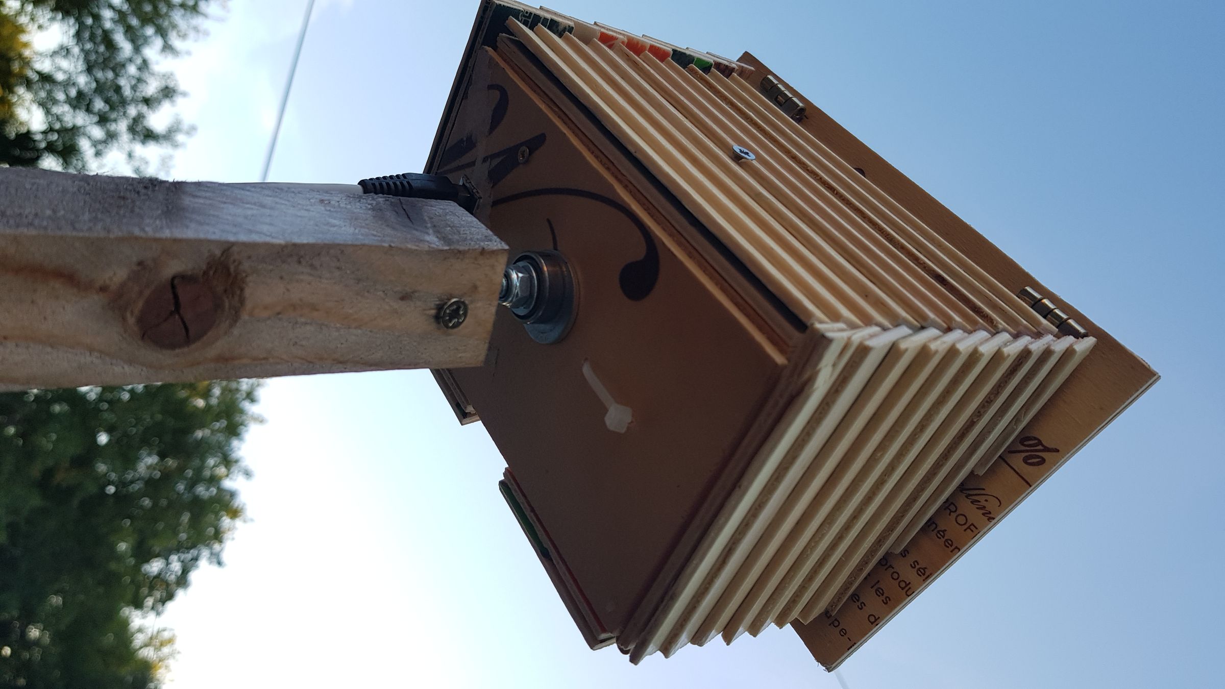 Connected Letterbox Solar Powered : 12 Steps (with Pictures ...