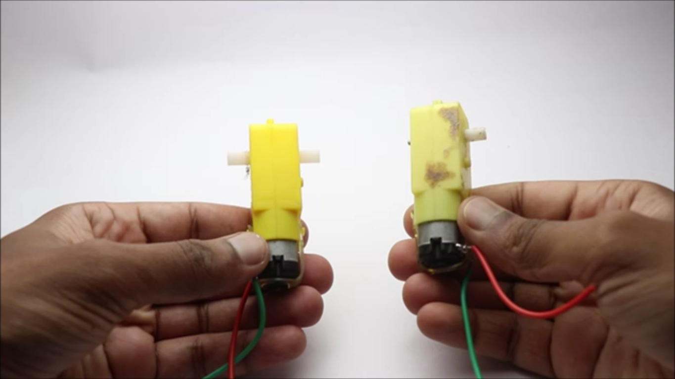 Make Very Easy Robot Car That Is Smartphone Controlled : 7 Steps (with ...