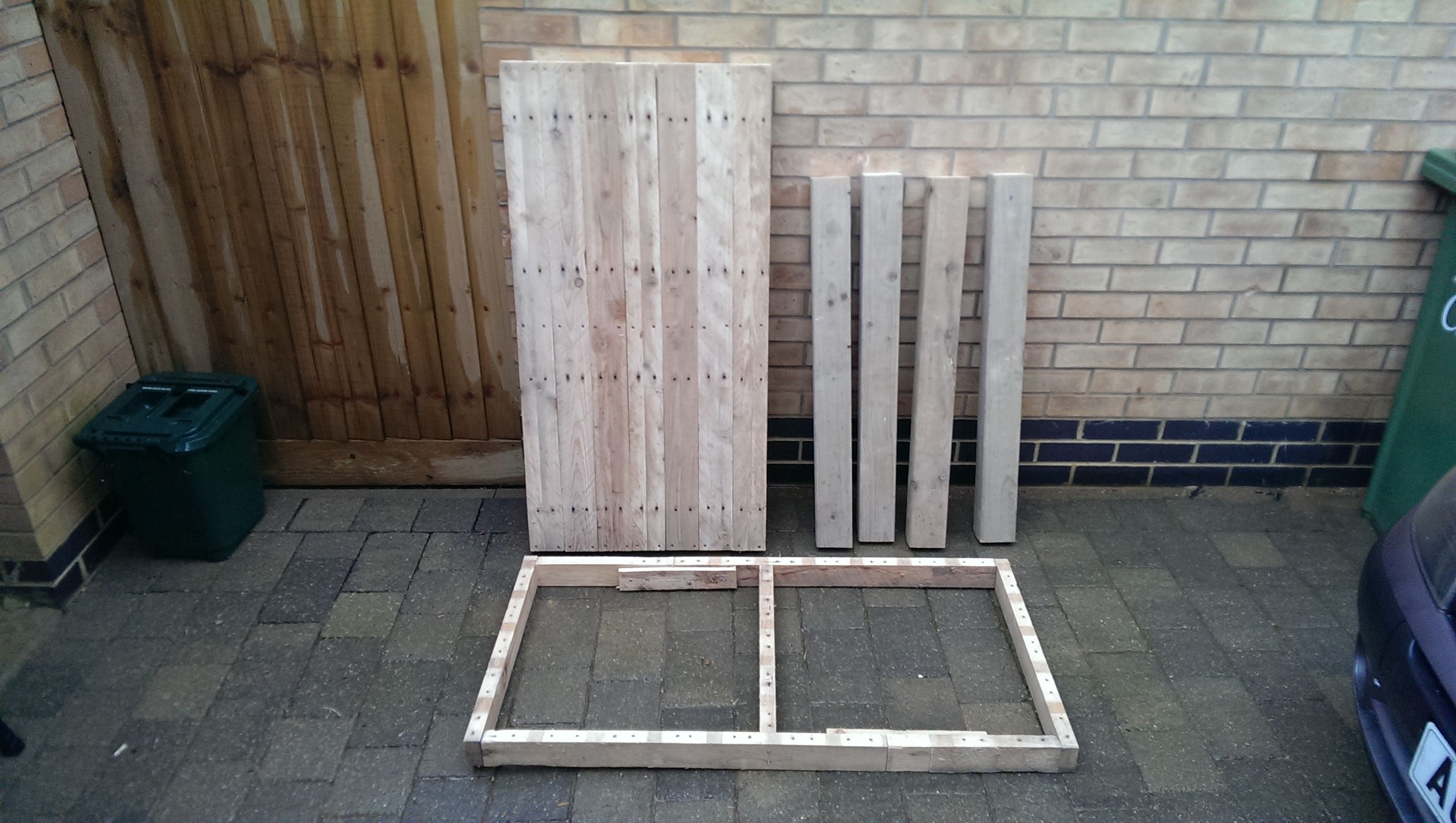 Pallet Workbench : 7 Steps (with Pictures) - Instructables