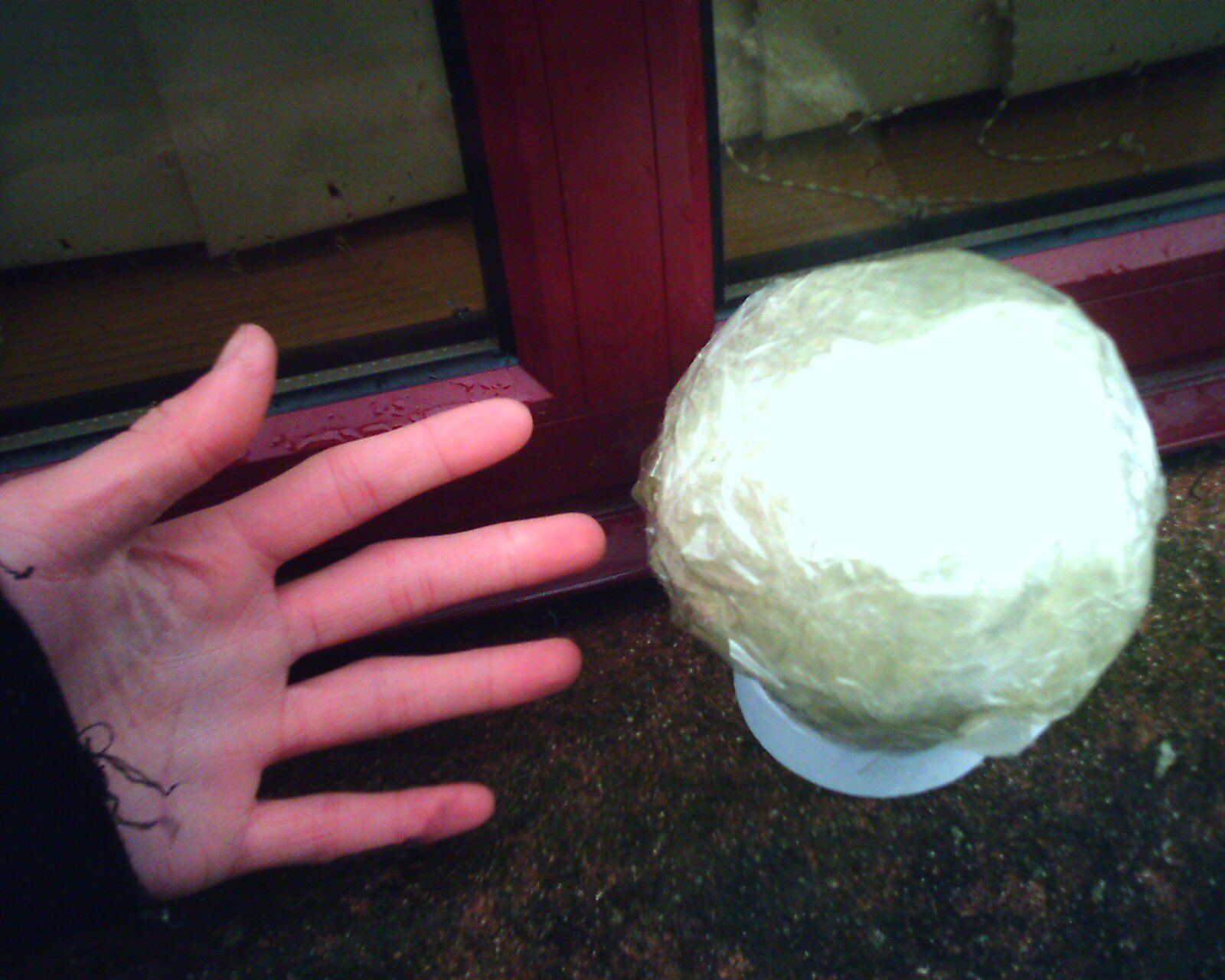 Sellotape or Sticky Tape Ball : 4 Steps - Instructables