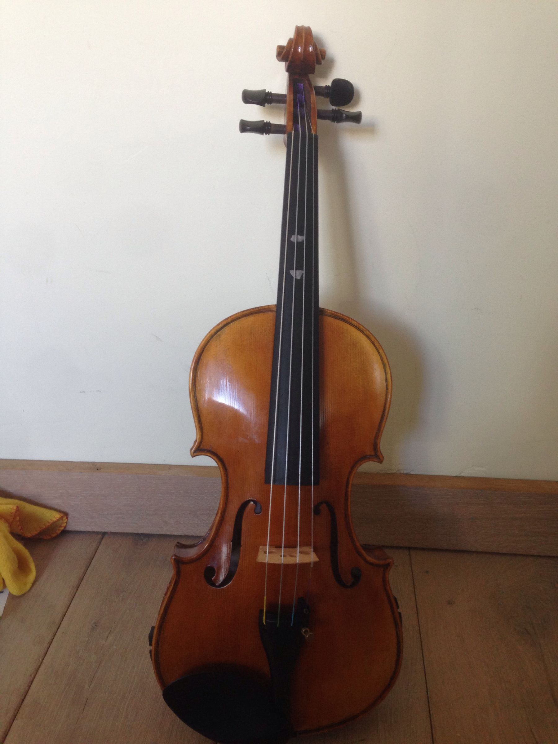 Playing the Violin : 4 Steps - Instructables