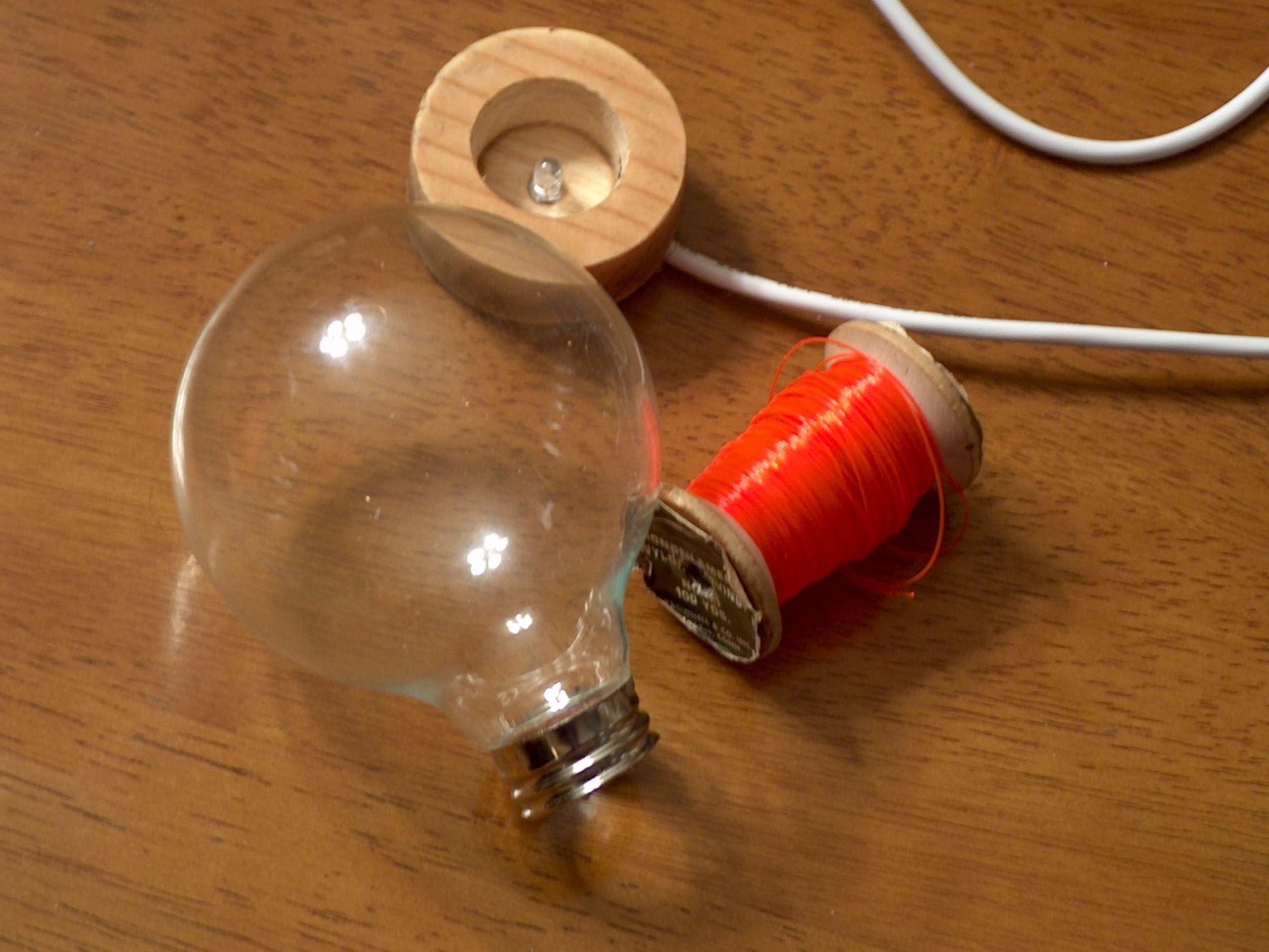 The USB Ultraviolet Light. : 4 Steps (with Pictures) - Instructables