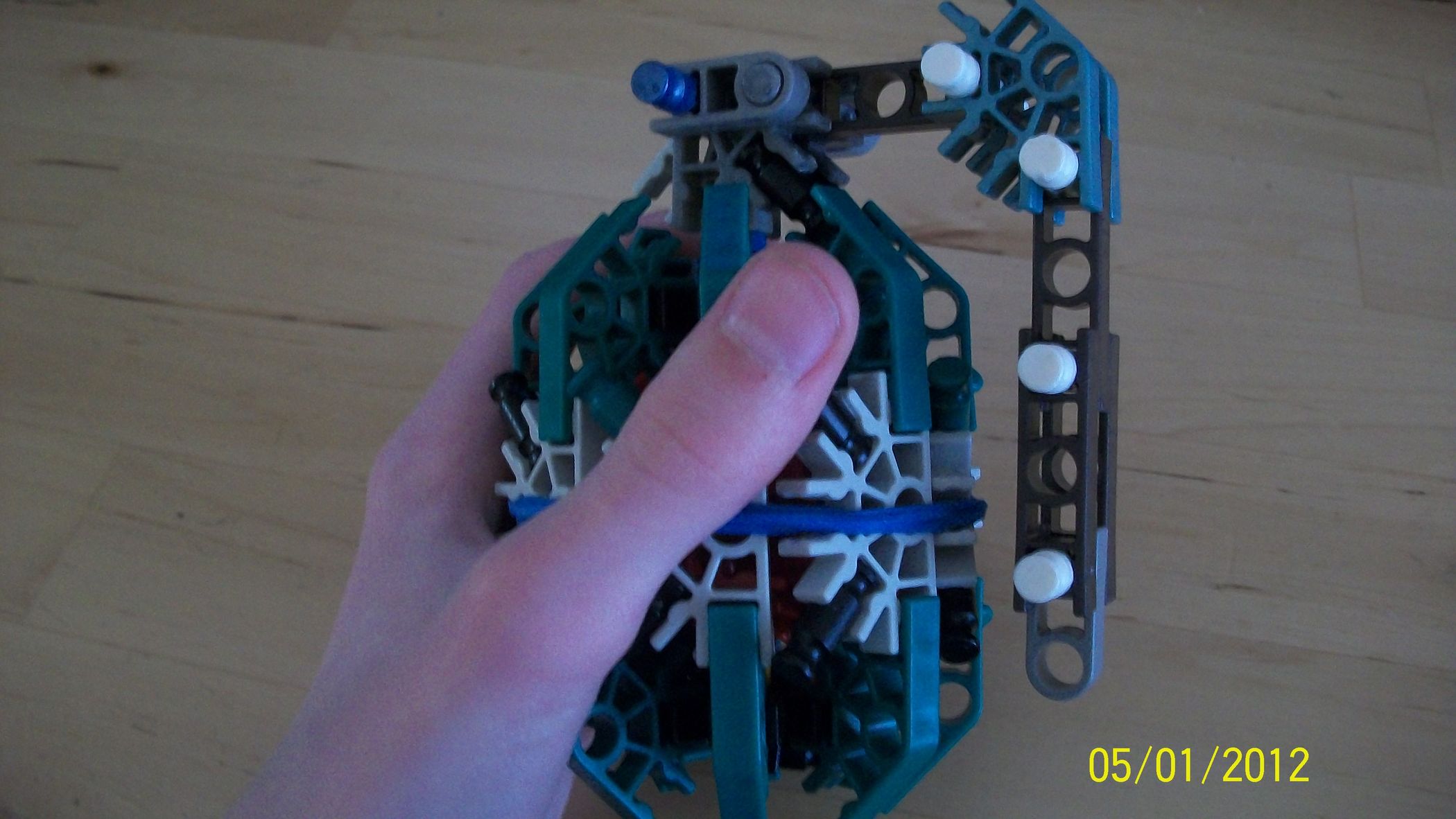 A New K'nex Grenade! : 5 Steps - Instructables