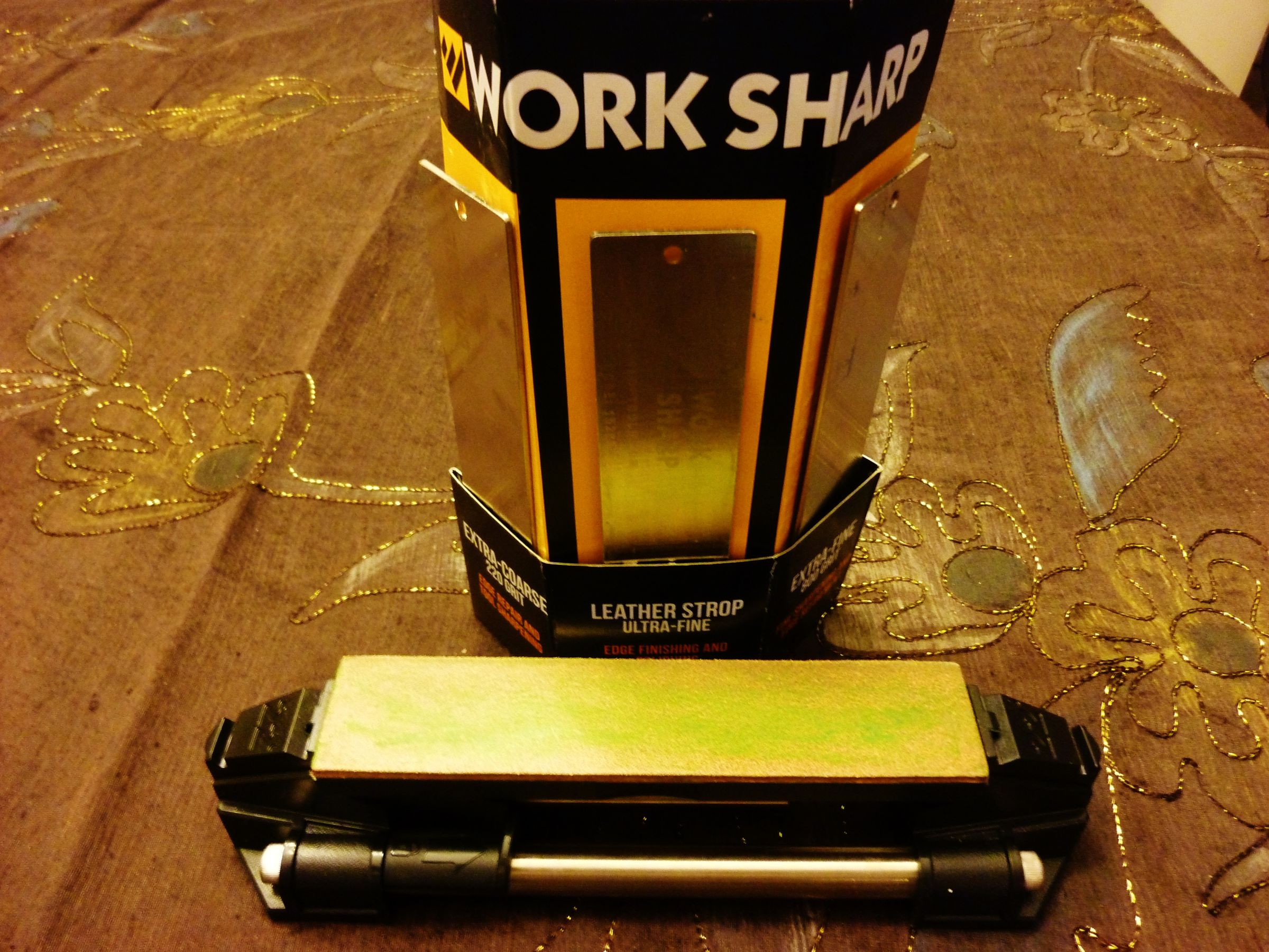 Stropping 101: Here's How to Strop Your Knives in 5 Easy Steps! : 5 ...