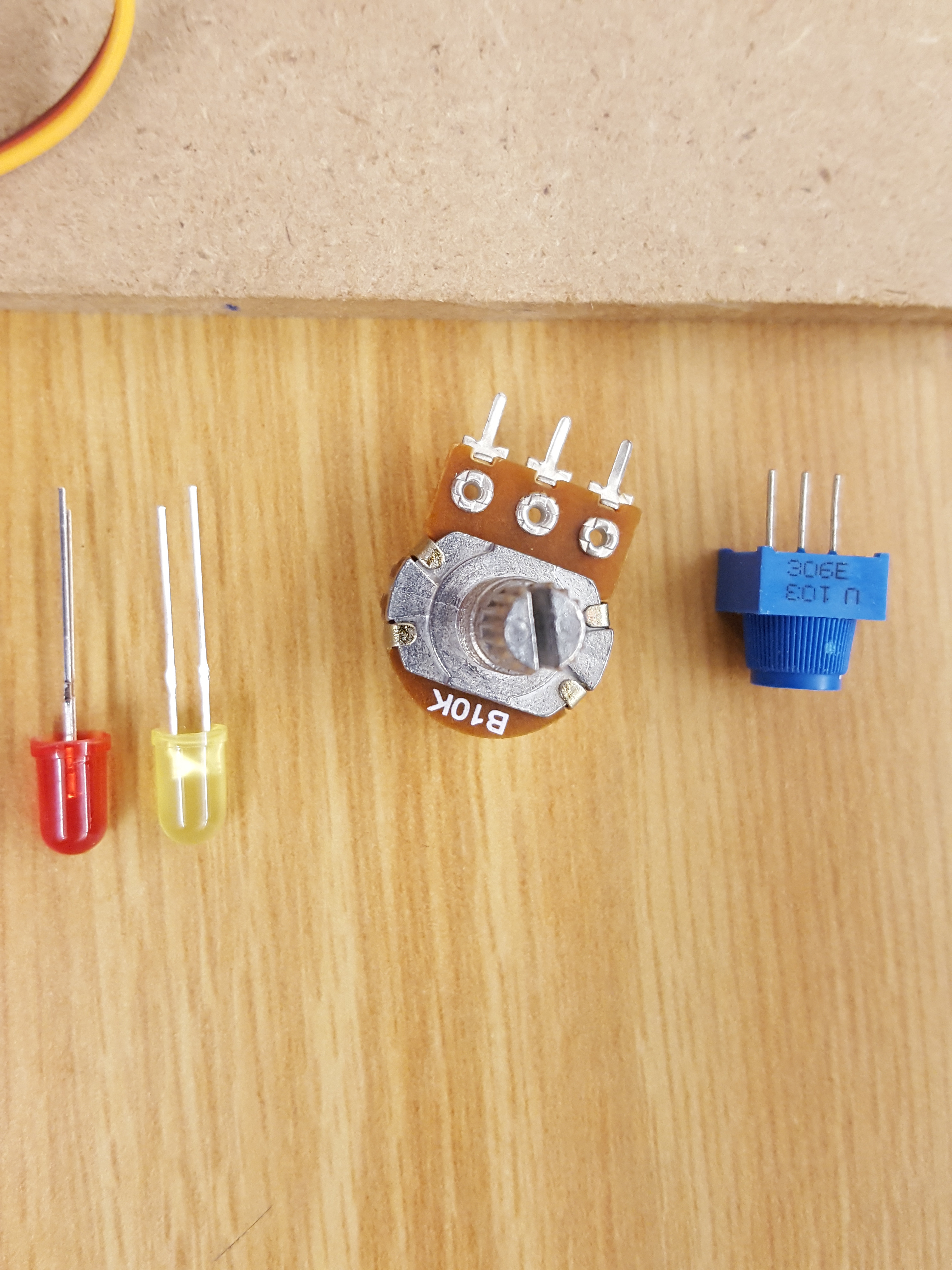 Wireless (RF) Remote Controlled Servo Based Pan/Tilt Using Arduino With ...