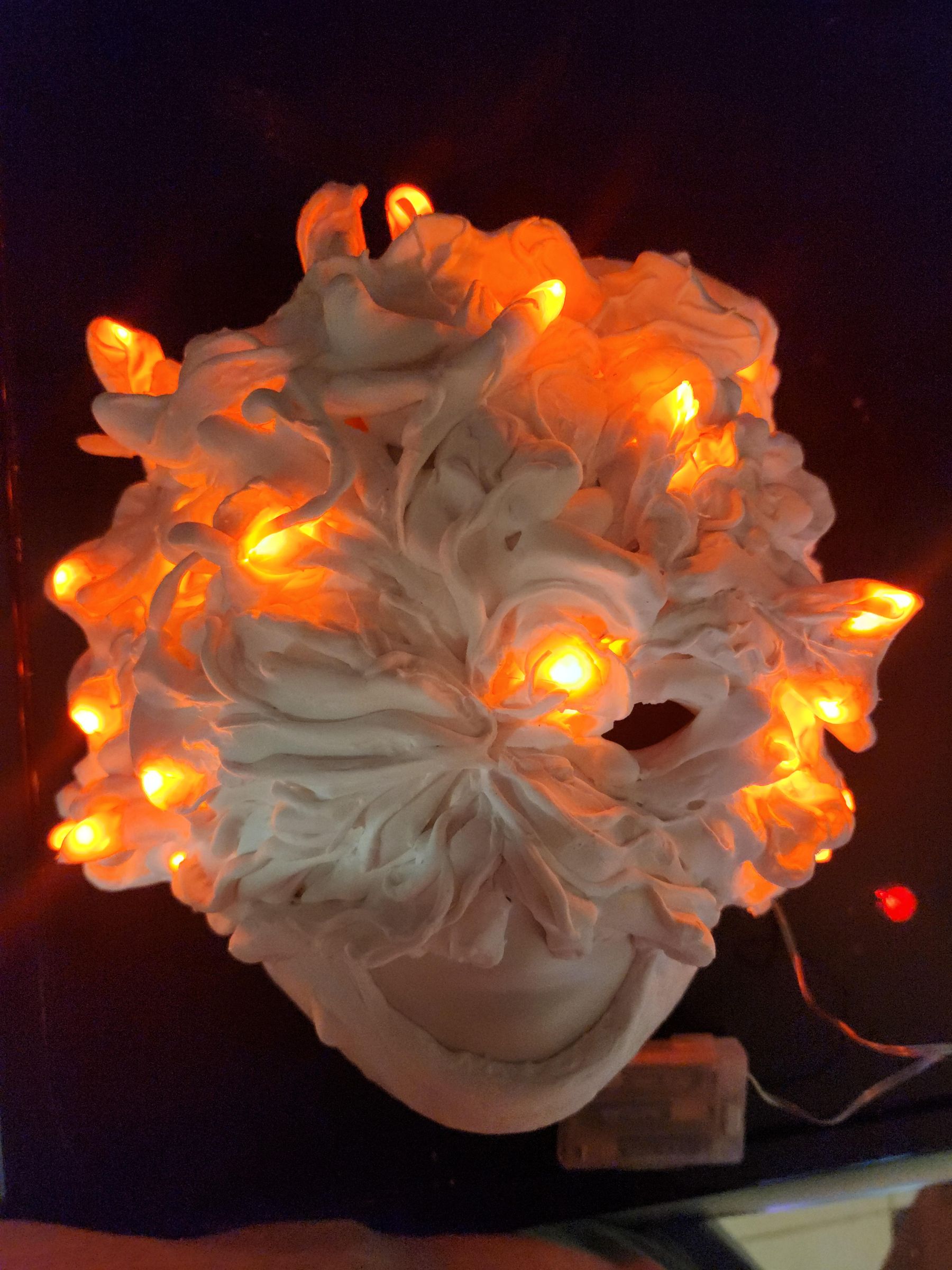 The Last of Us Show Clicker Mask : 12 Steps (with Pictures) - Instructables