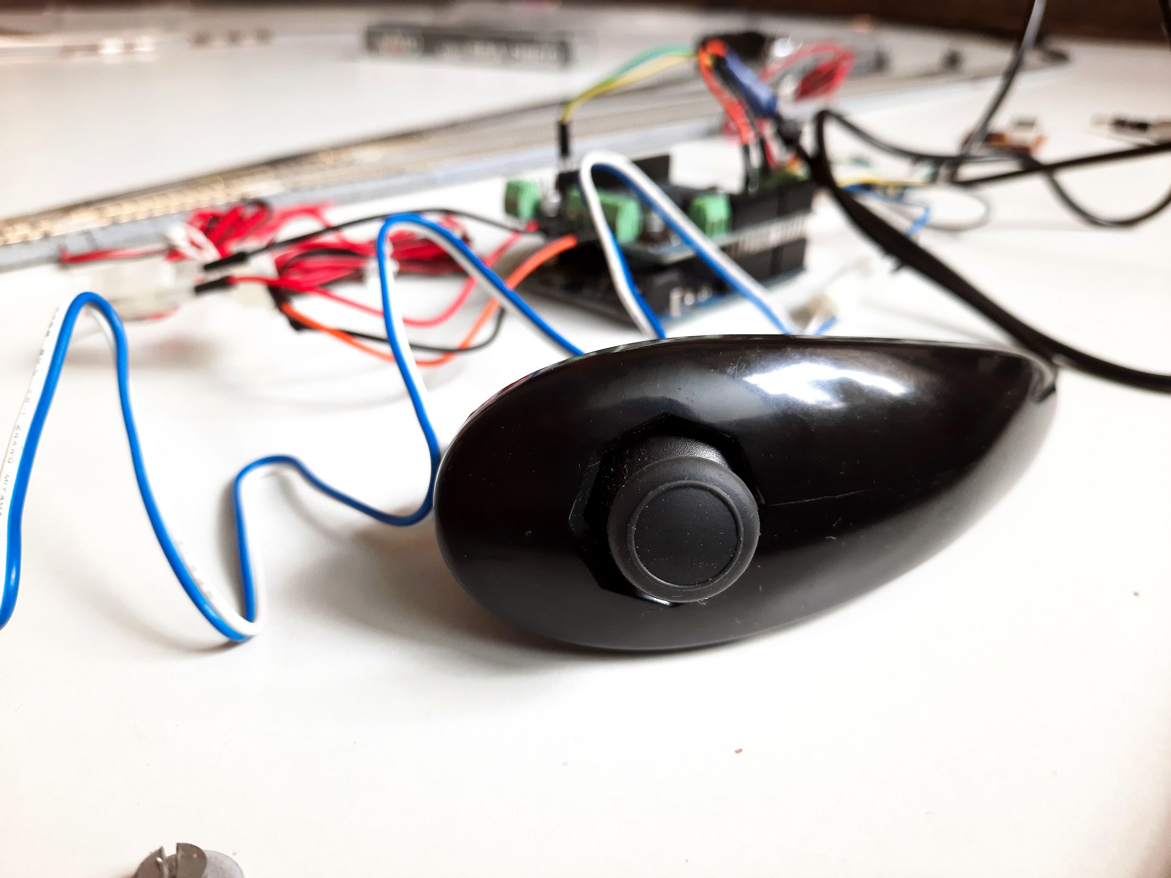 Wii Nunchuk Controlled Model Railroad : 13 Steps - Instructables