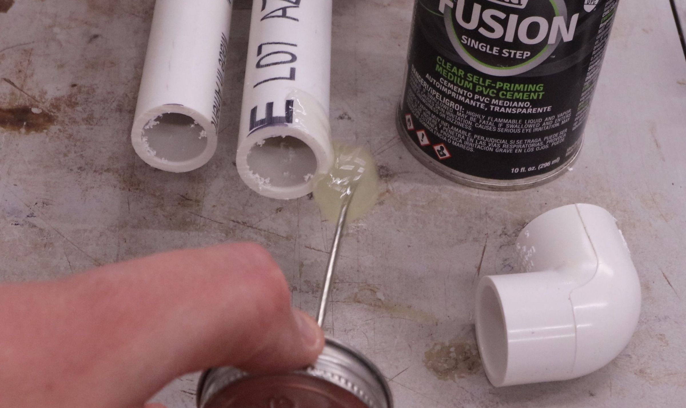 DIY Inexpensive Collapsible Projector Screen Frame : 8 Steps (with ...