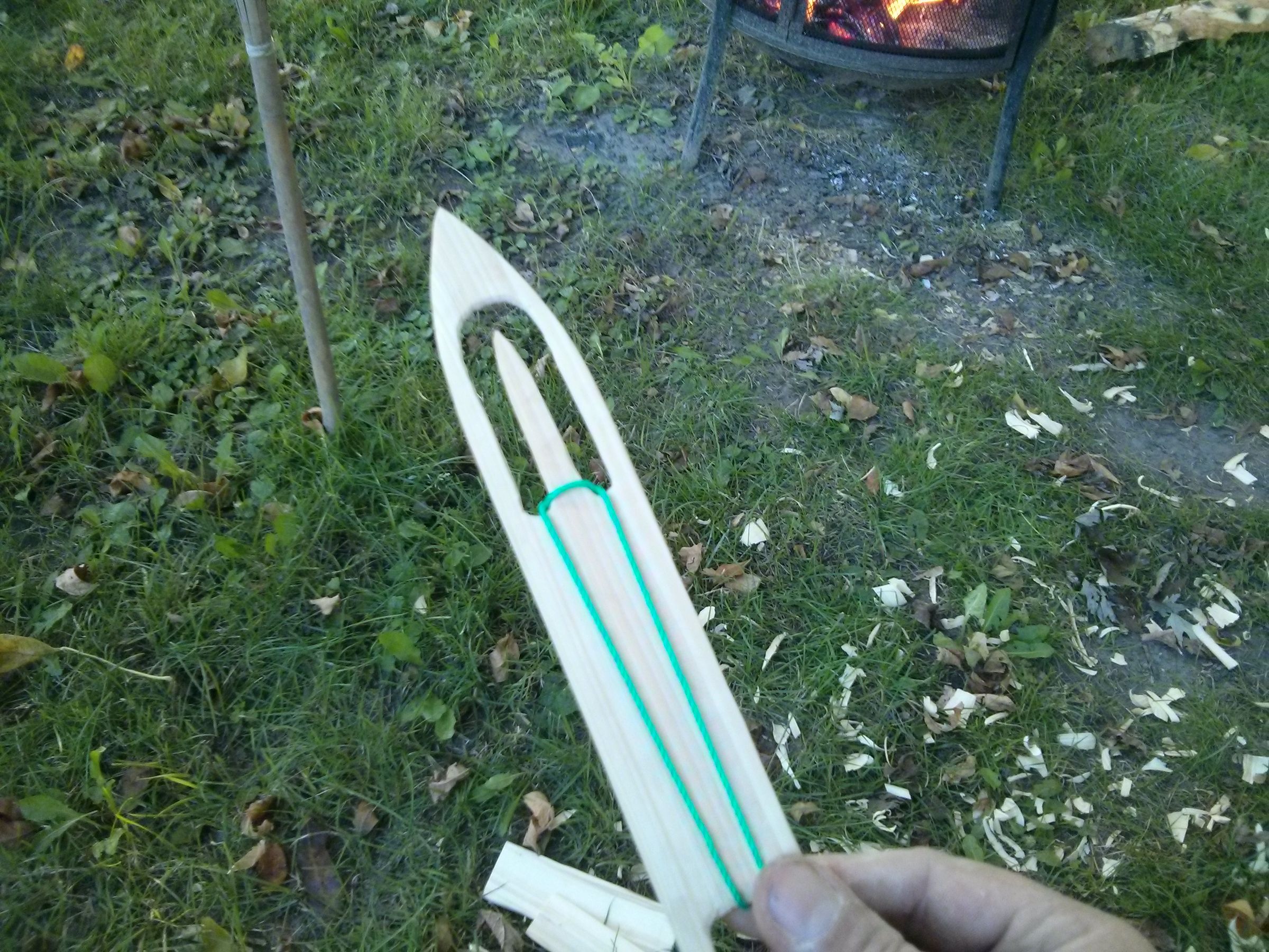 Primitive Net Making From Carving Your Needle to Weaving Your Net : 10 ...