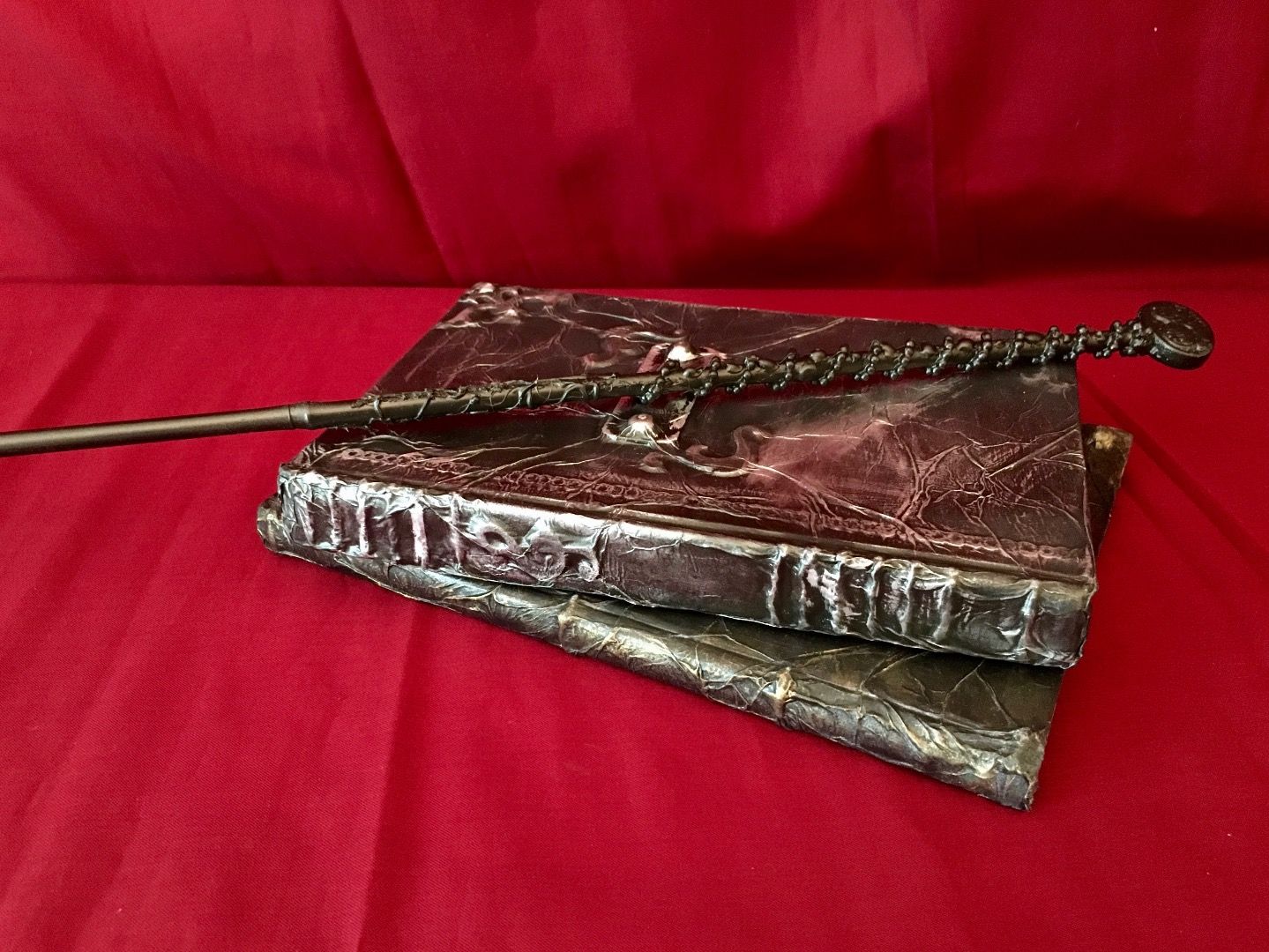 Harry Potter Wand & Spell Books : 5 Steps (with Pictures) - Instructables