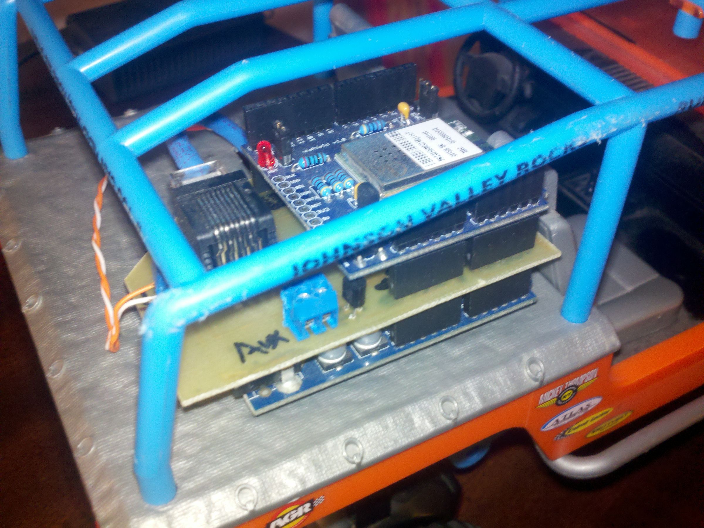 How to Build an Arduino WiFi 4x4 With Android Controller : 8 Steps ...
