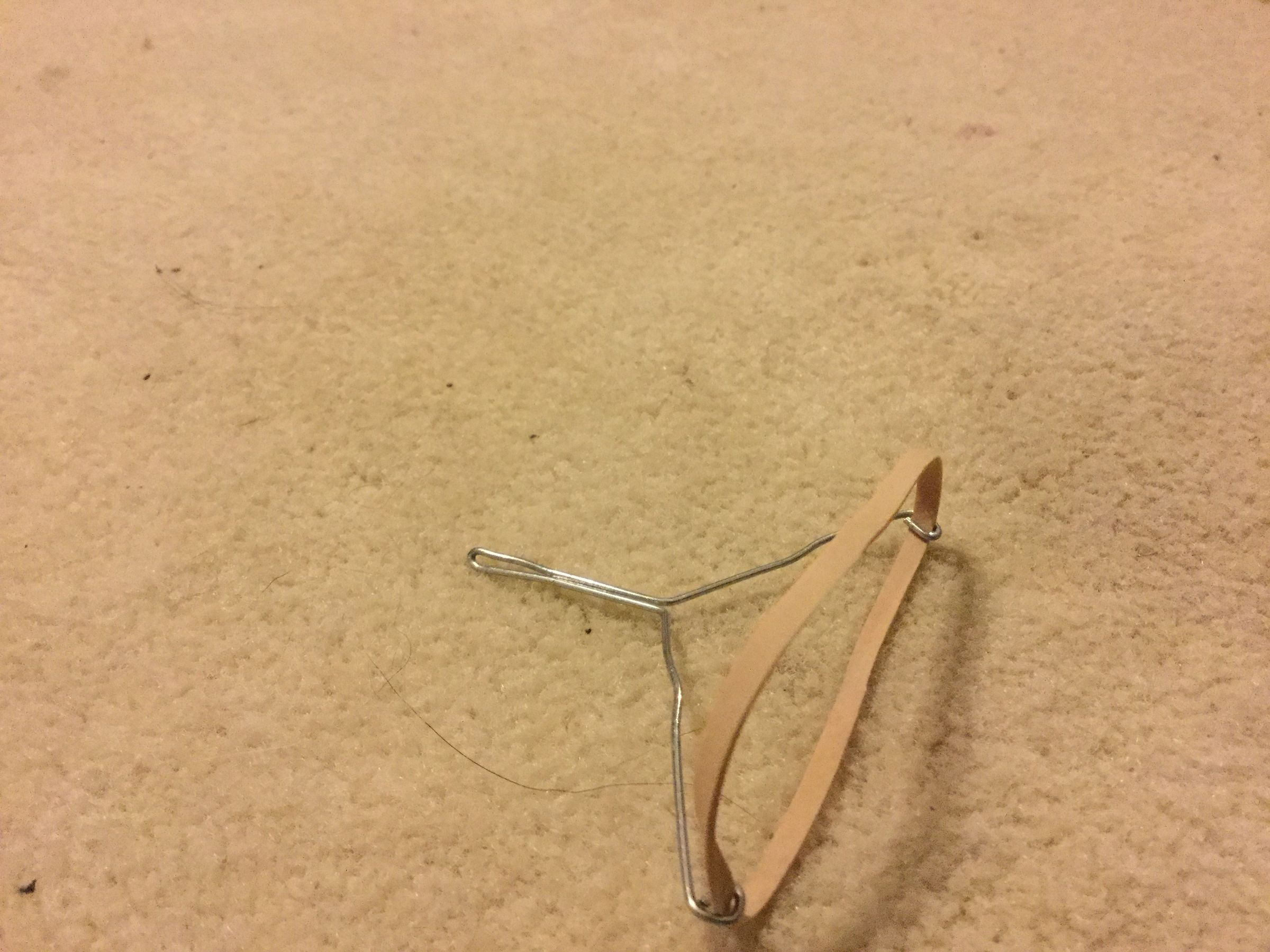 Mini Paperclip Sling-shot : 6 Steps (with Pictures) - Instructables