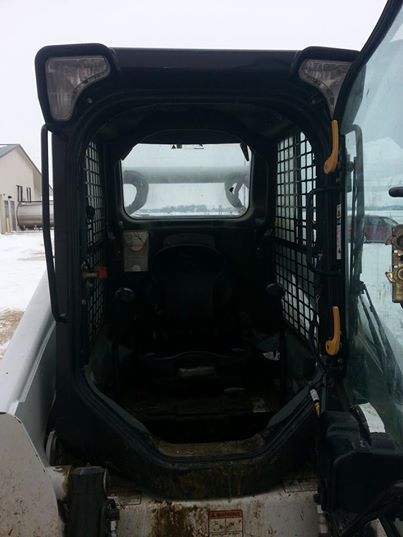 How to Operate a Skid Loader : 10 Steps - Instructables