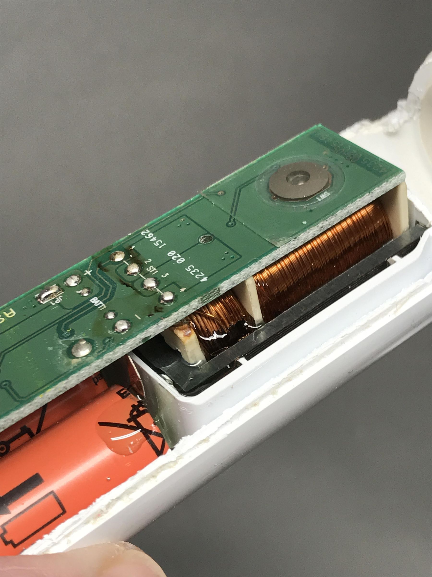 Old Toothbrush Becomes Rechargeable Flashlight : 16 Steps (with ...