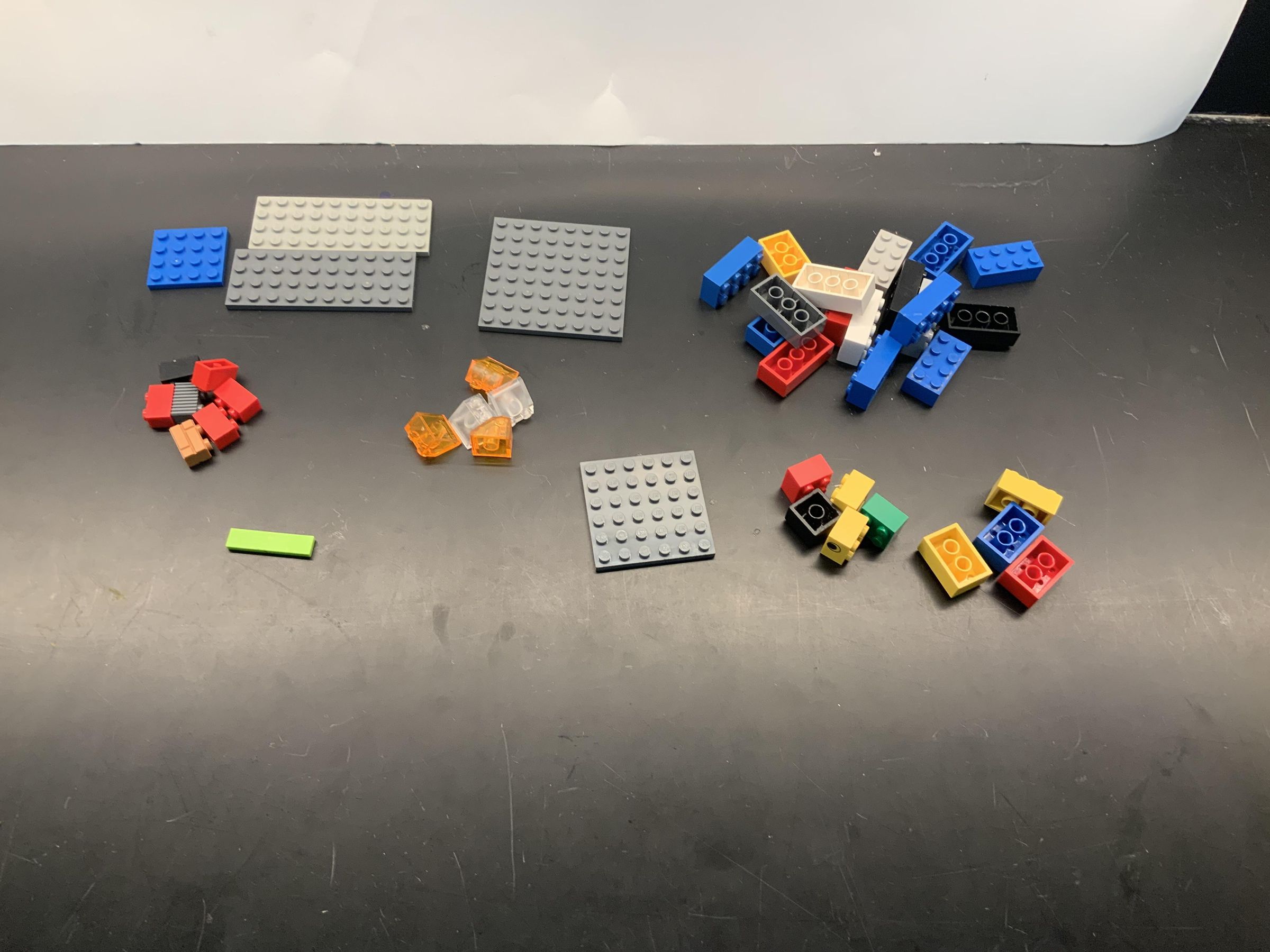 Lego Candy Dispenser : 11 Steps - Instructables