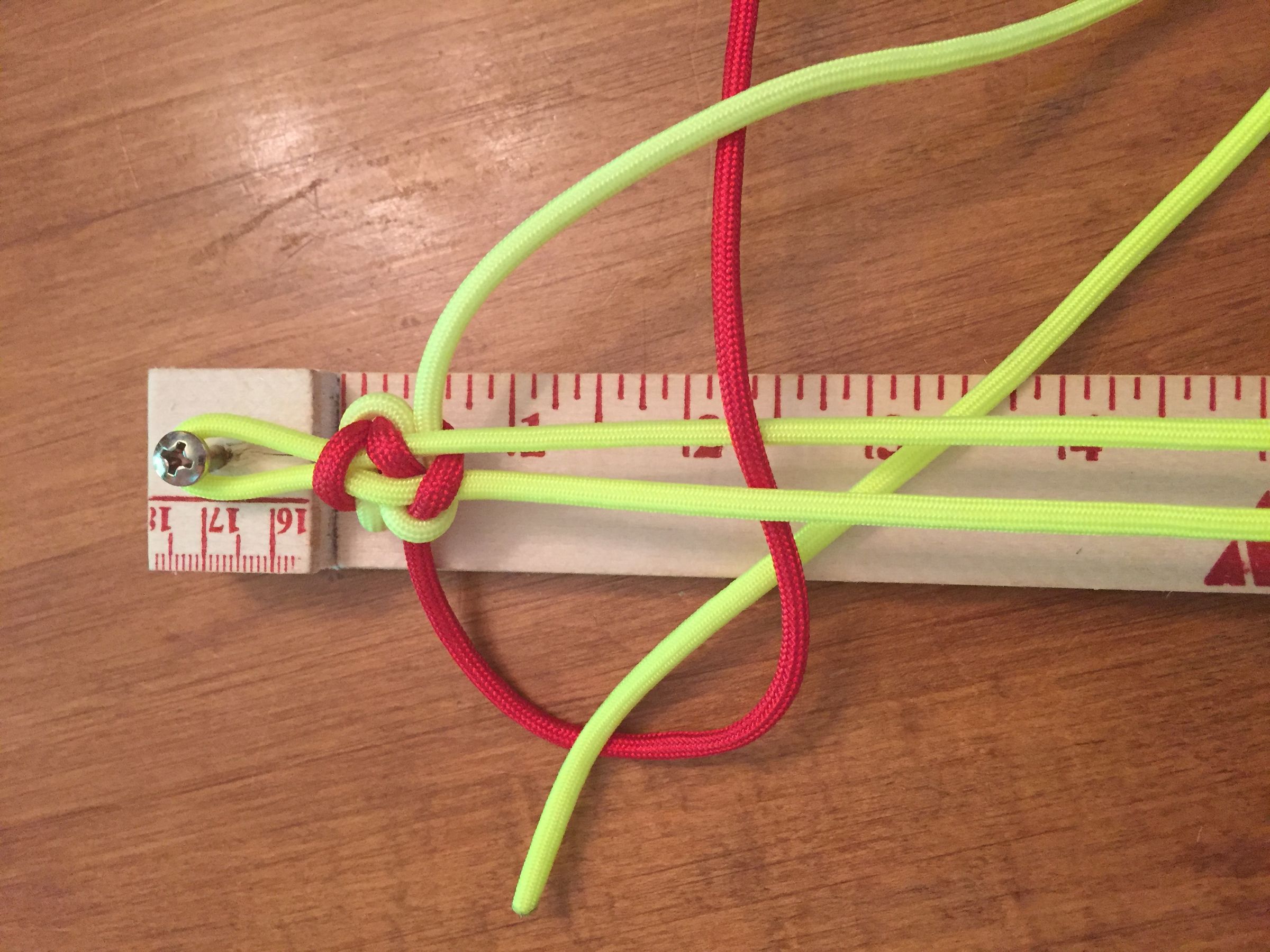 Softball/Baseball Themed Paracord Bracelet : 9 Steps (with Pictures ...