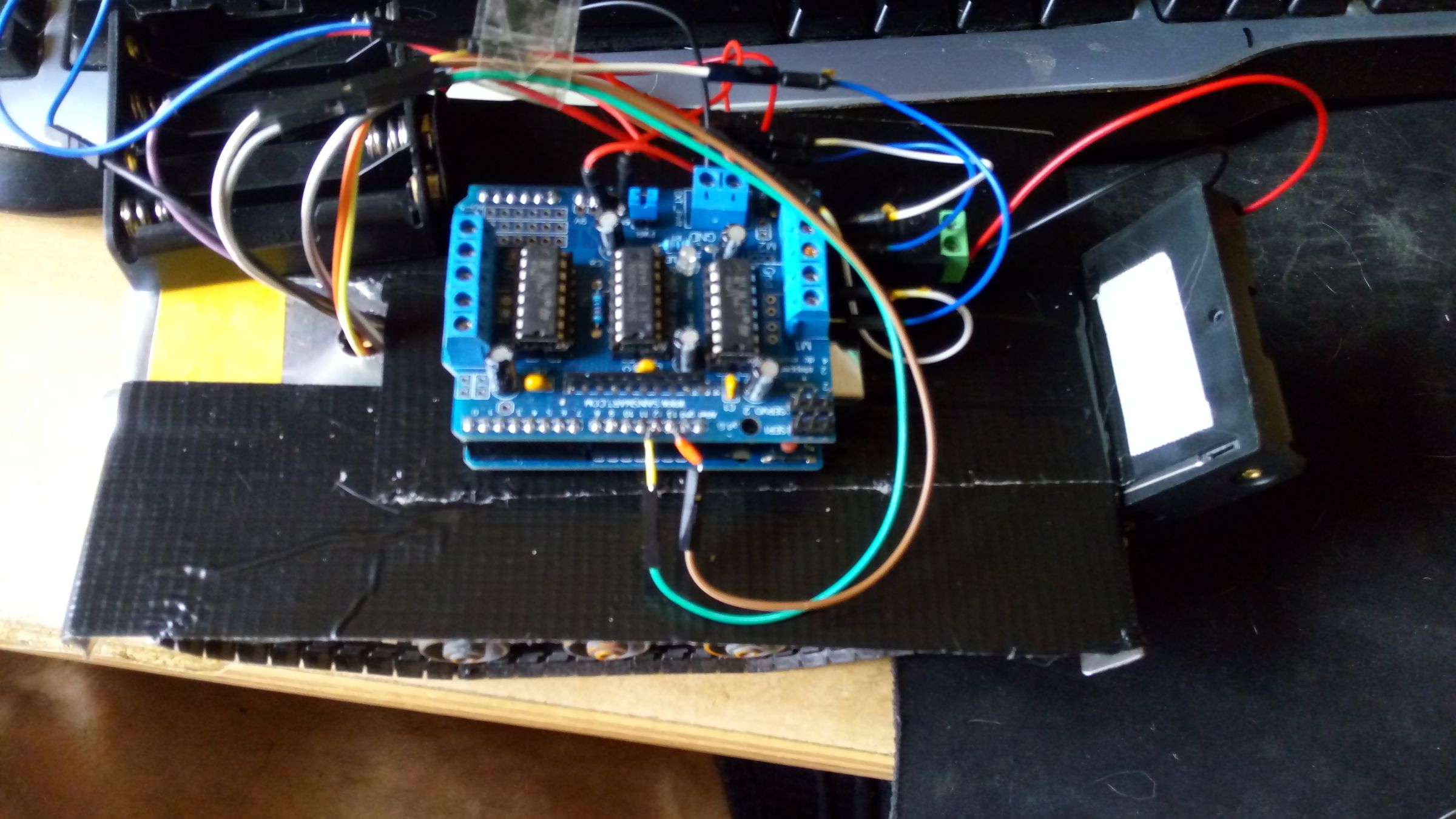 Obstacle Avoiding Robot : 14 Steps - Instructables