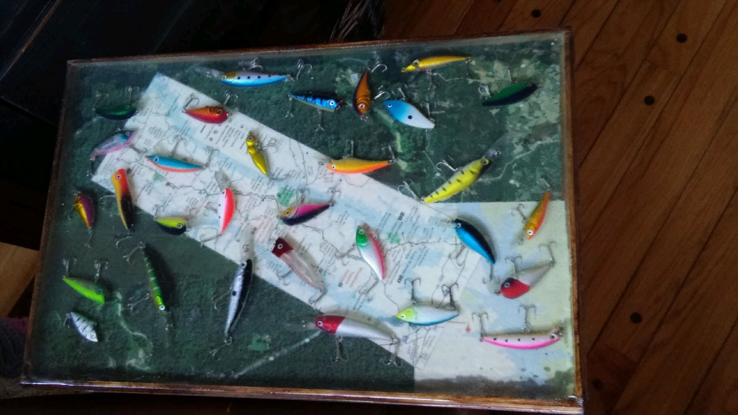 Fishing Lure Side Table : 7 Steps - Instructables