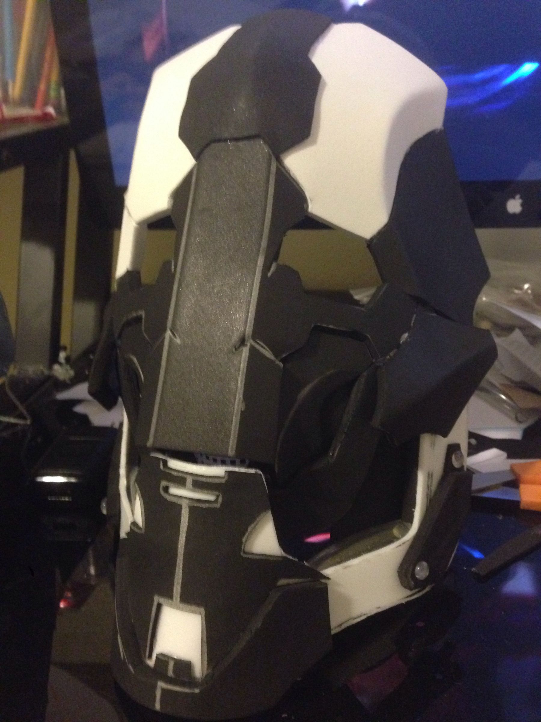 Destiny Exo Mask : 7 Steps (with Pictures) - Instructables