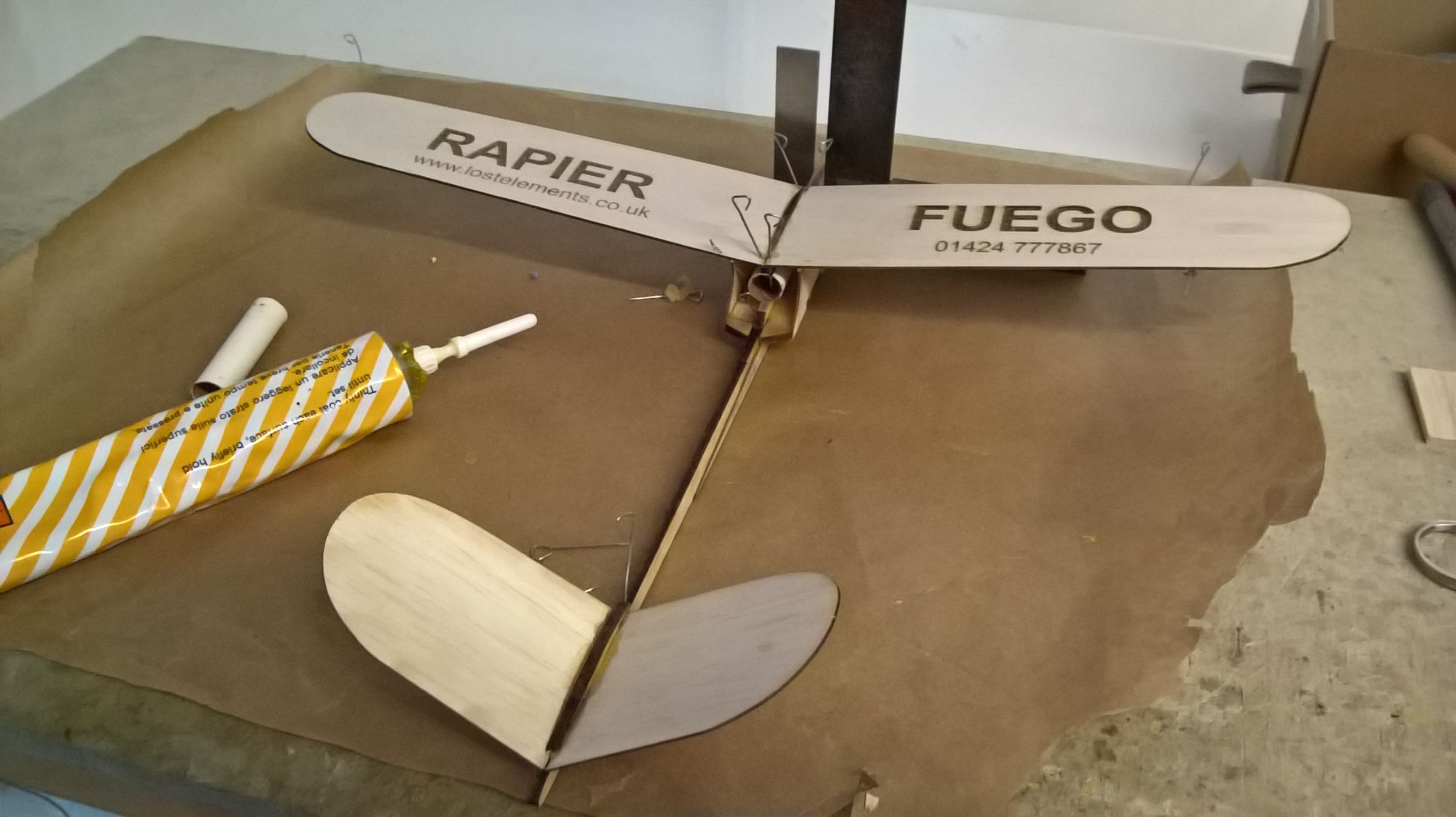 Rapier Fuego Retro Model Plane : 10 Steps (with Pictures) - Instructables