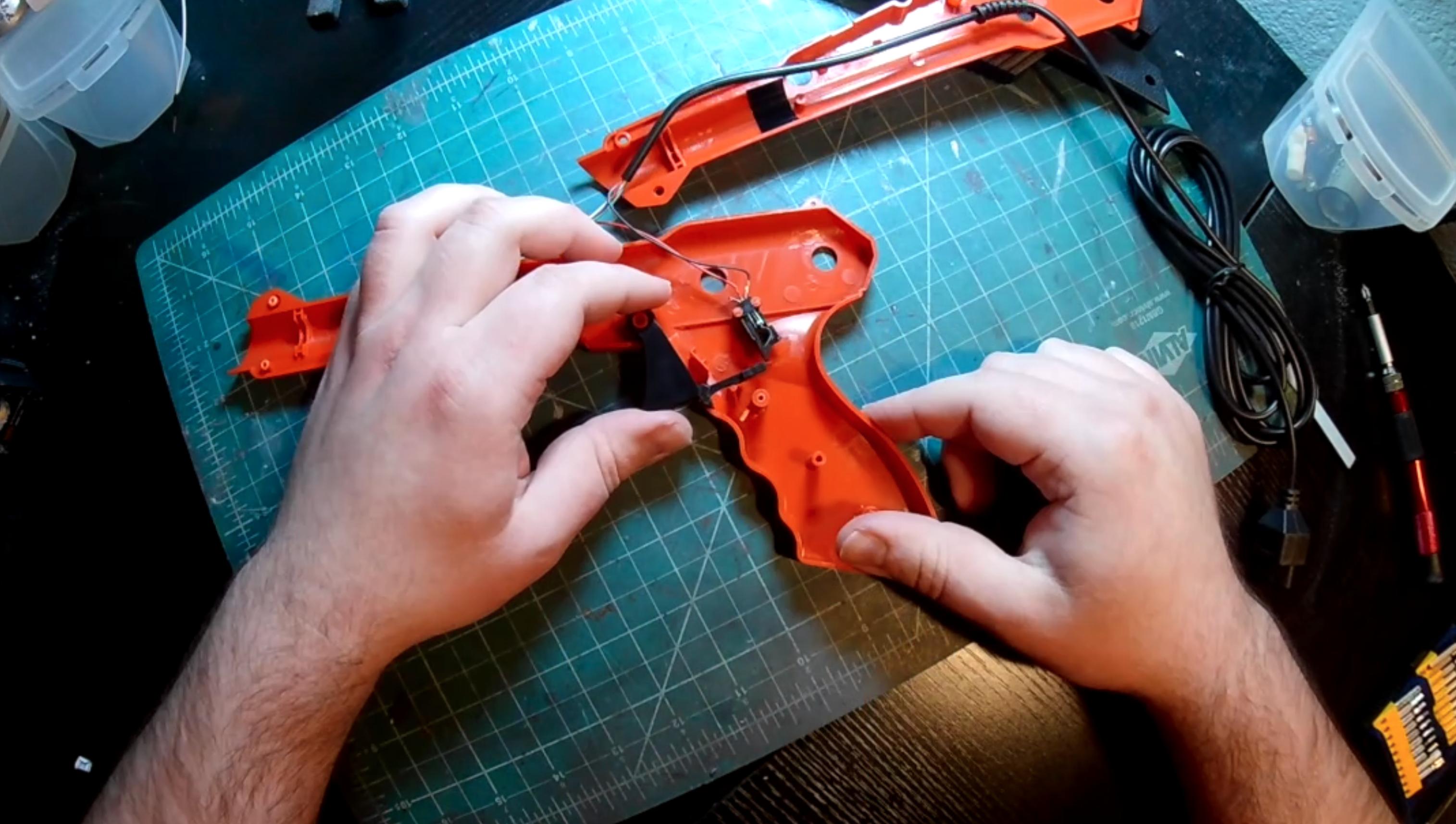 NES Zapper LED Mod : 4 Steps - Instructables