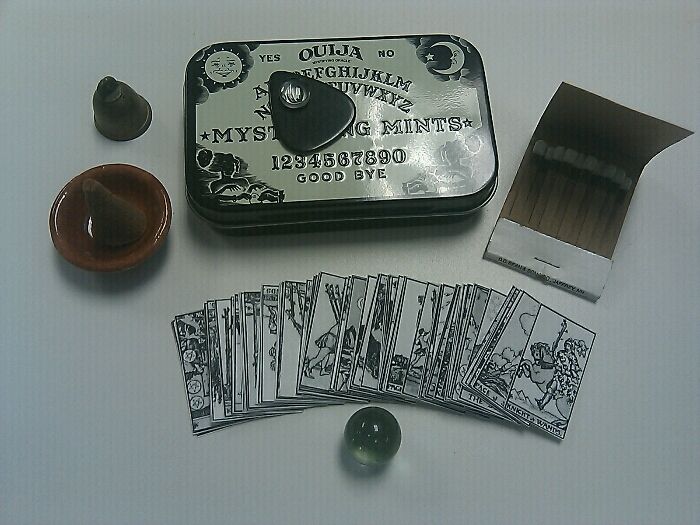 Tiny Seance Kit in a Mint Tin - Instructables