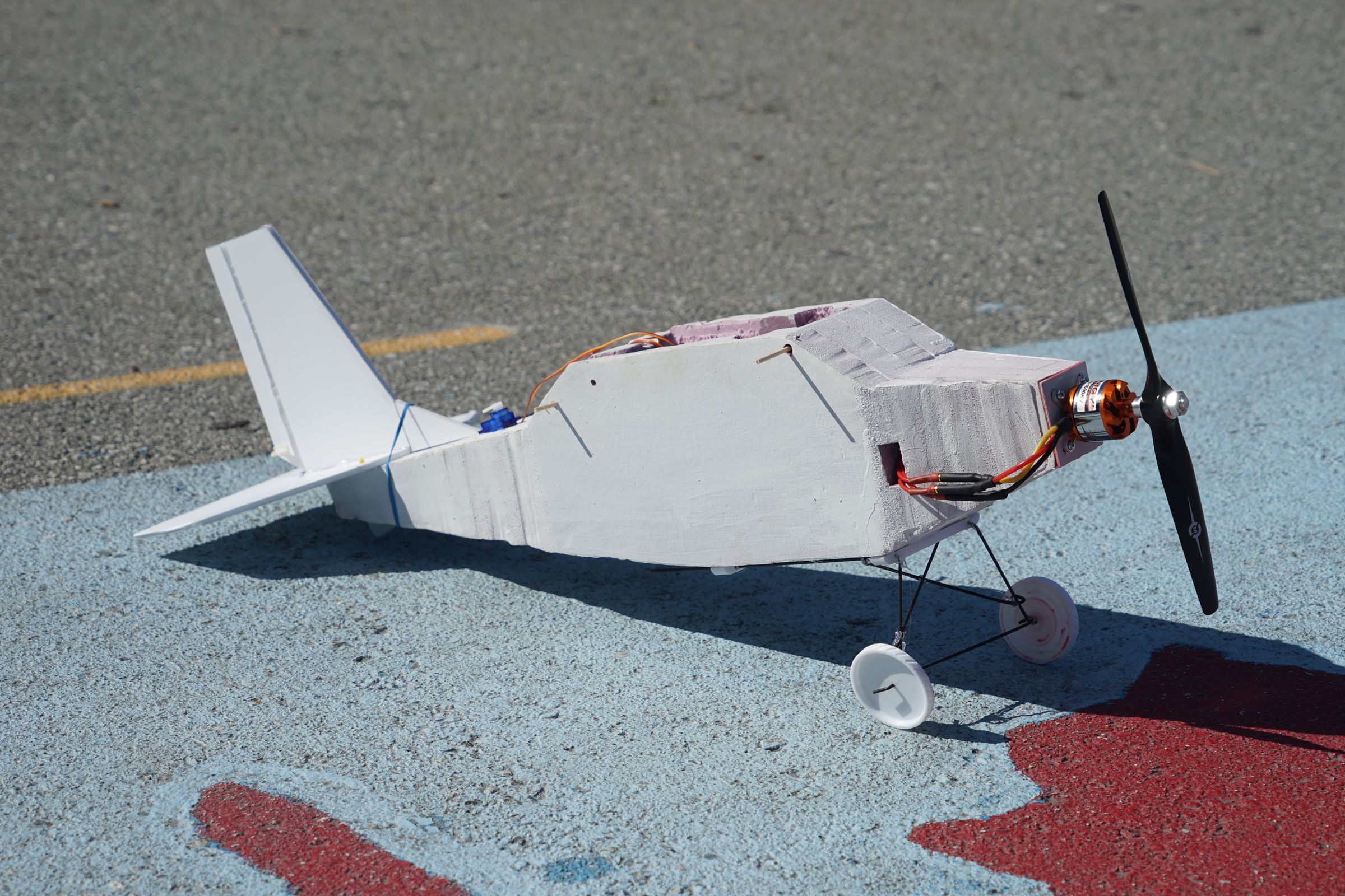 RC Foam Plane : 6 Steps - Instructables