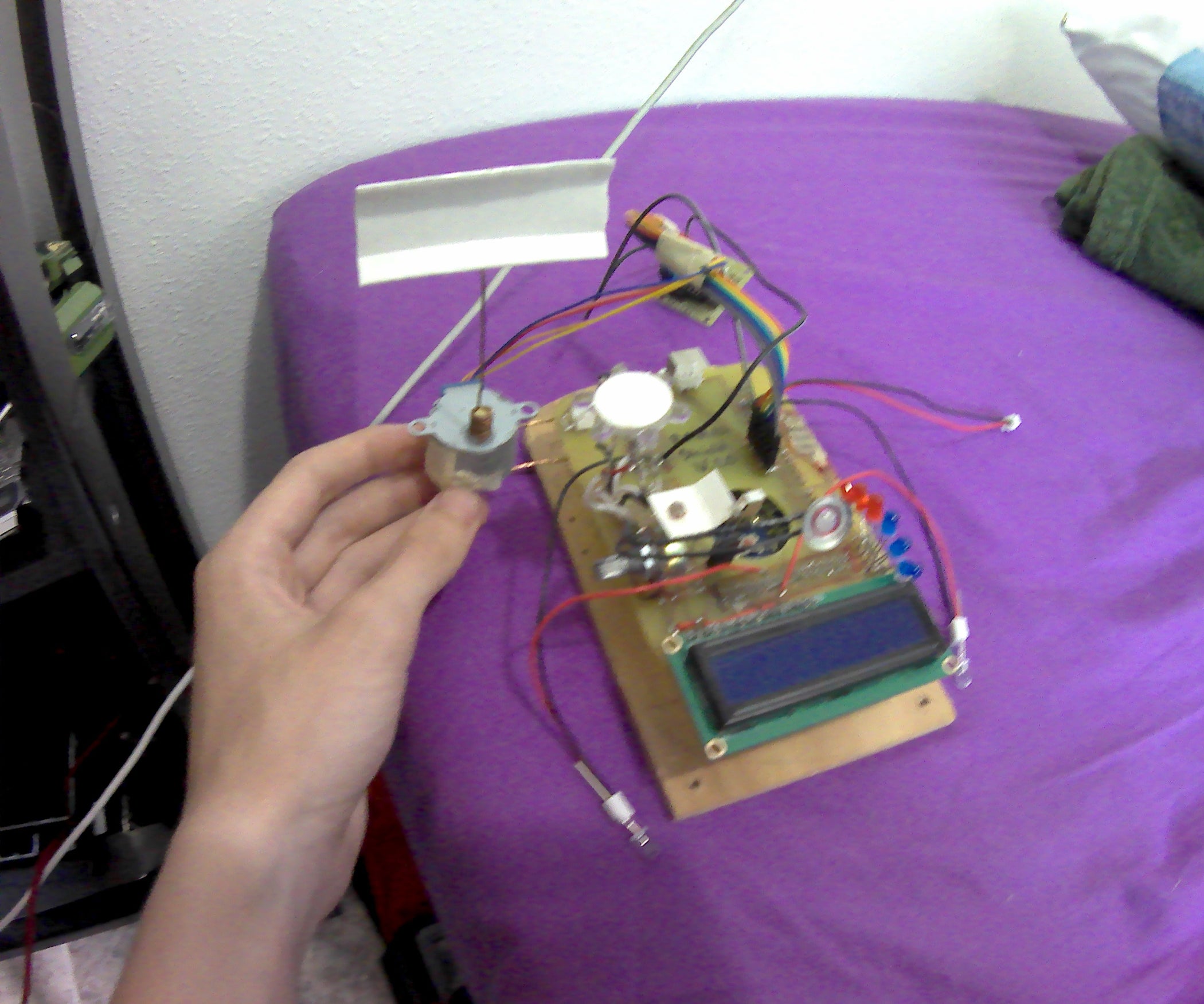 Arduino IR Robot Display Platform : 10 Steps (with Pictures) - Instructables